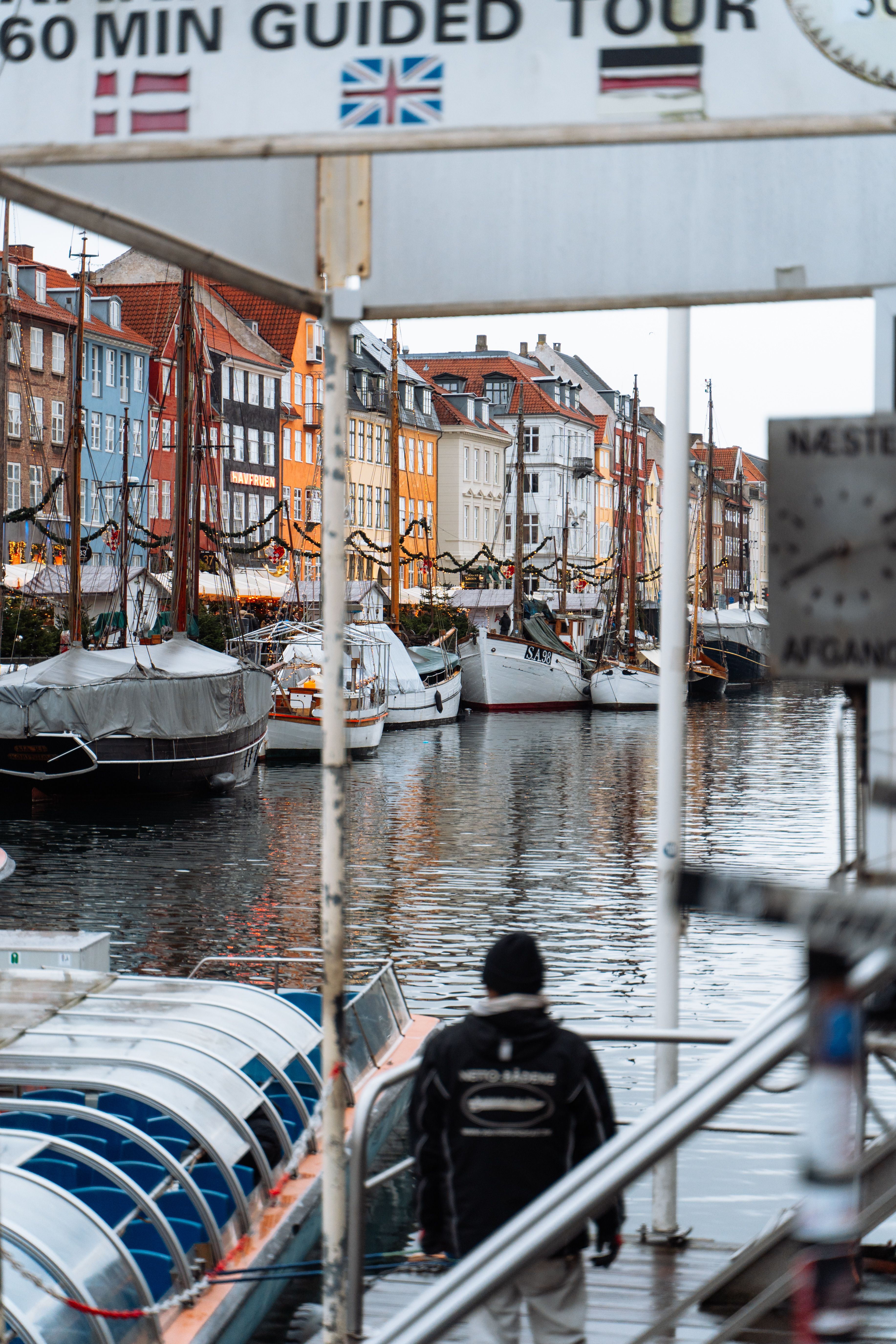 Colorful Nyhavn Waterfront in Copenhagen · Free Stock Photo