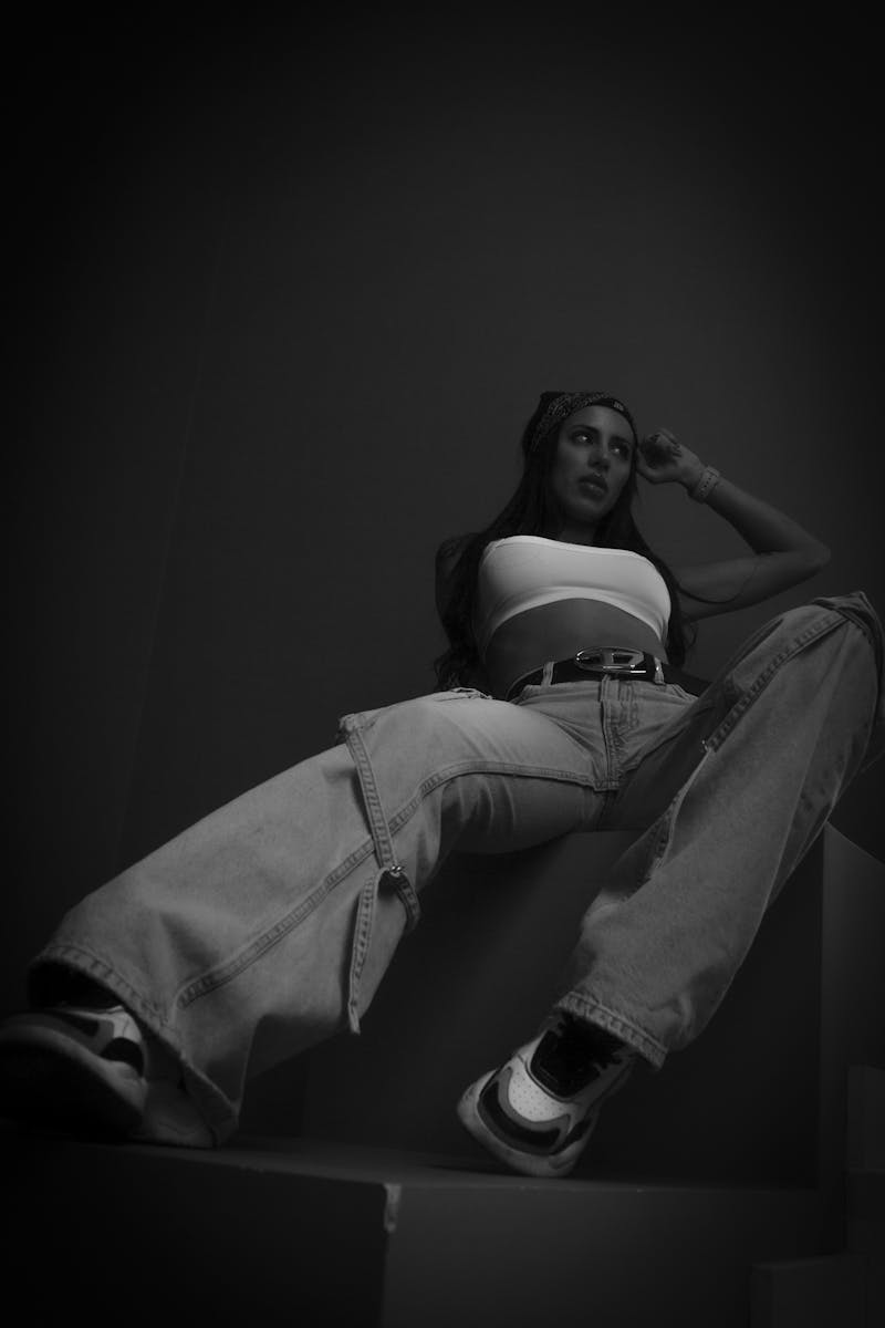 Chic Woman Photos, Download The BEST Free Chic Woman Stock Photos & HD ...