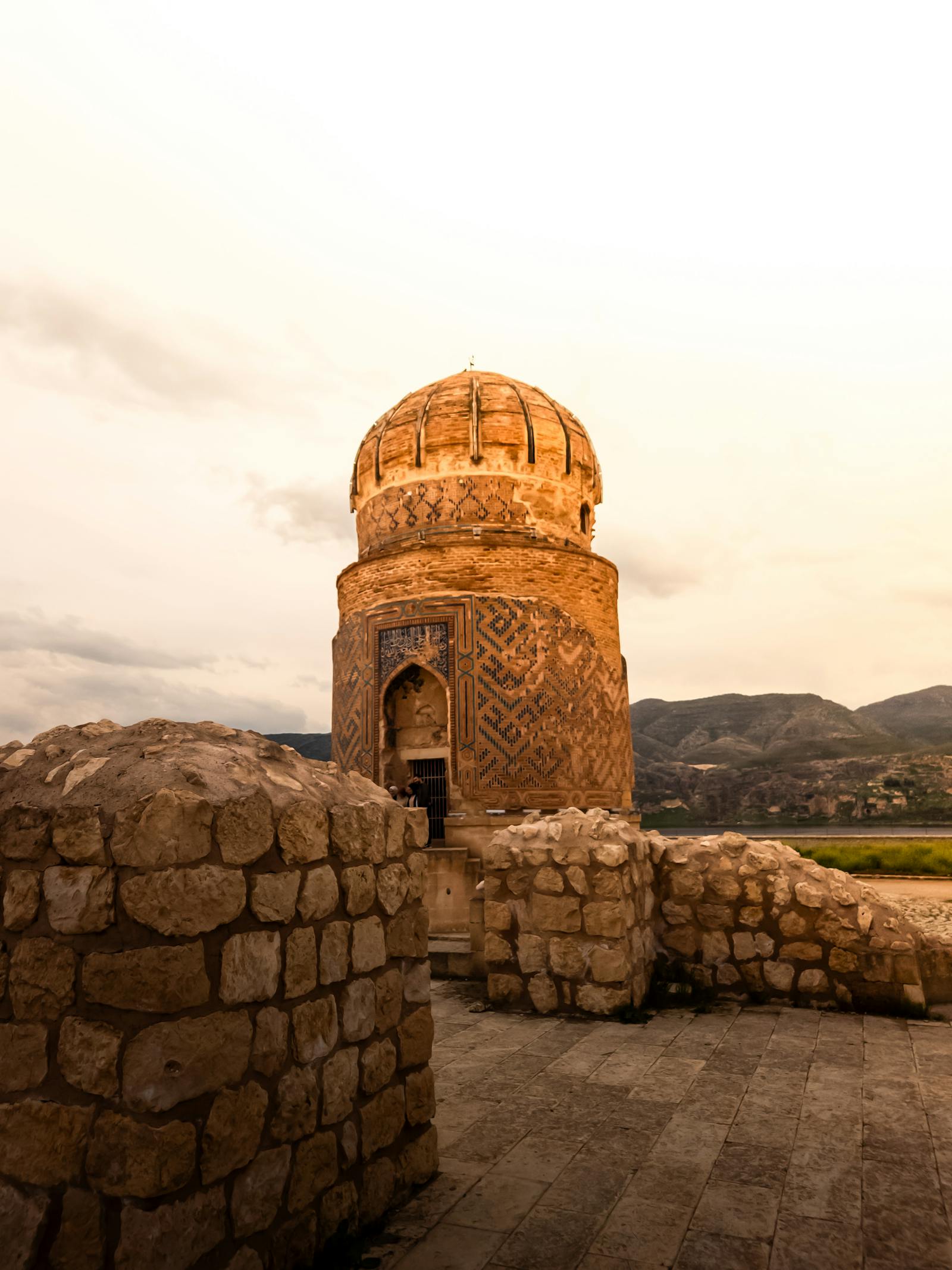 Batman Photos, Download The BEST Free Batman Stock Photos & HD Images