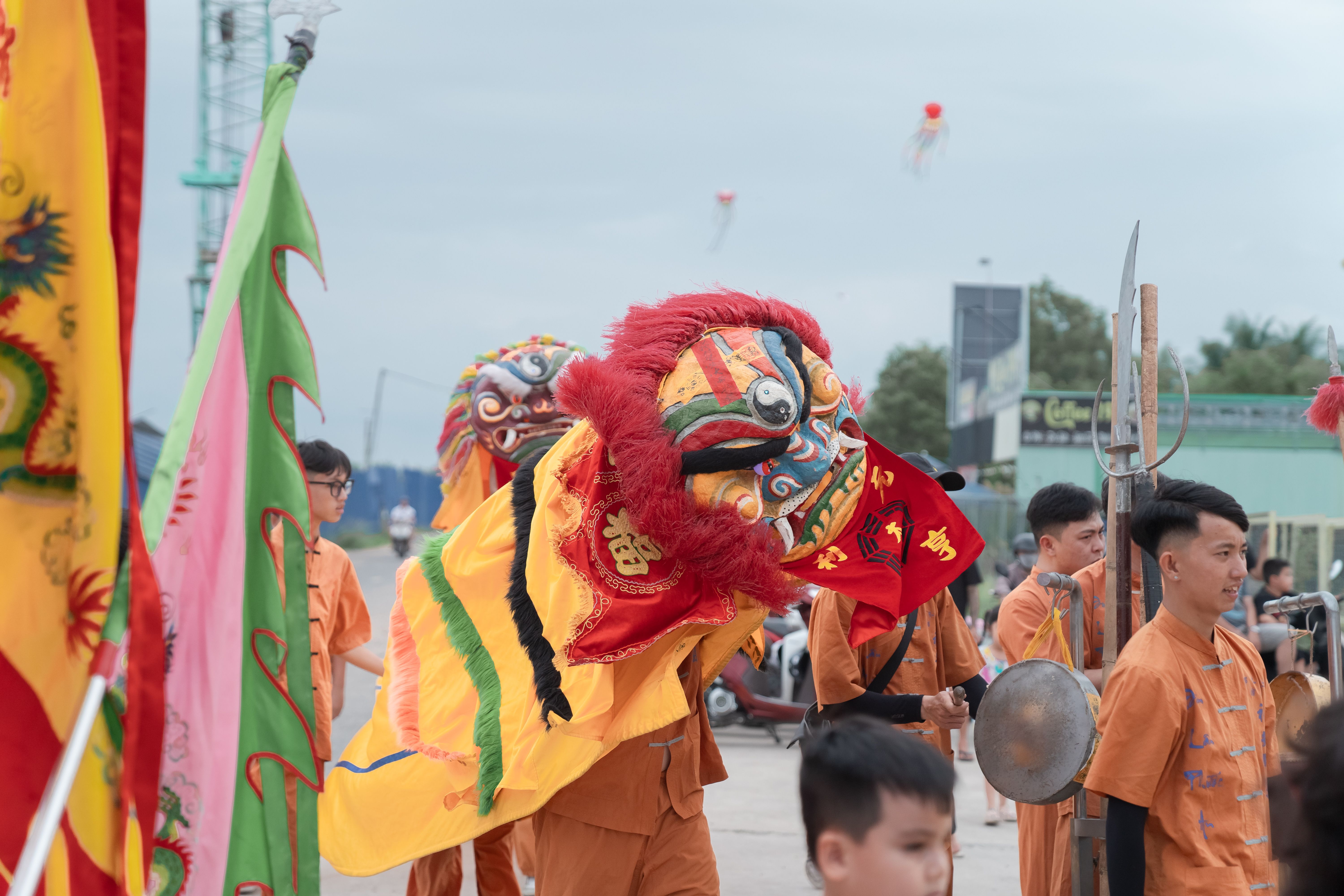 Lion Dance Parade Photos, Download The BEST Free Lion Dance Parade ...
