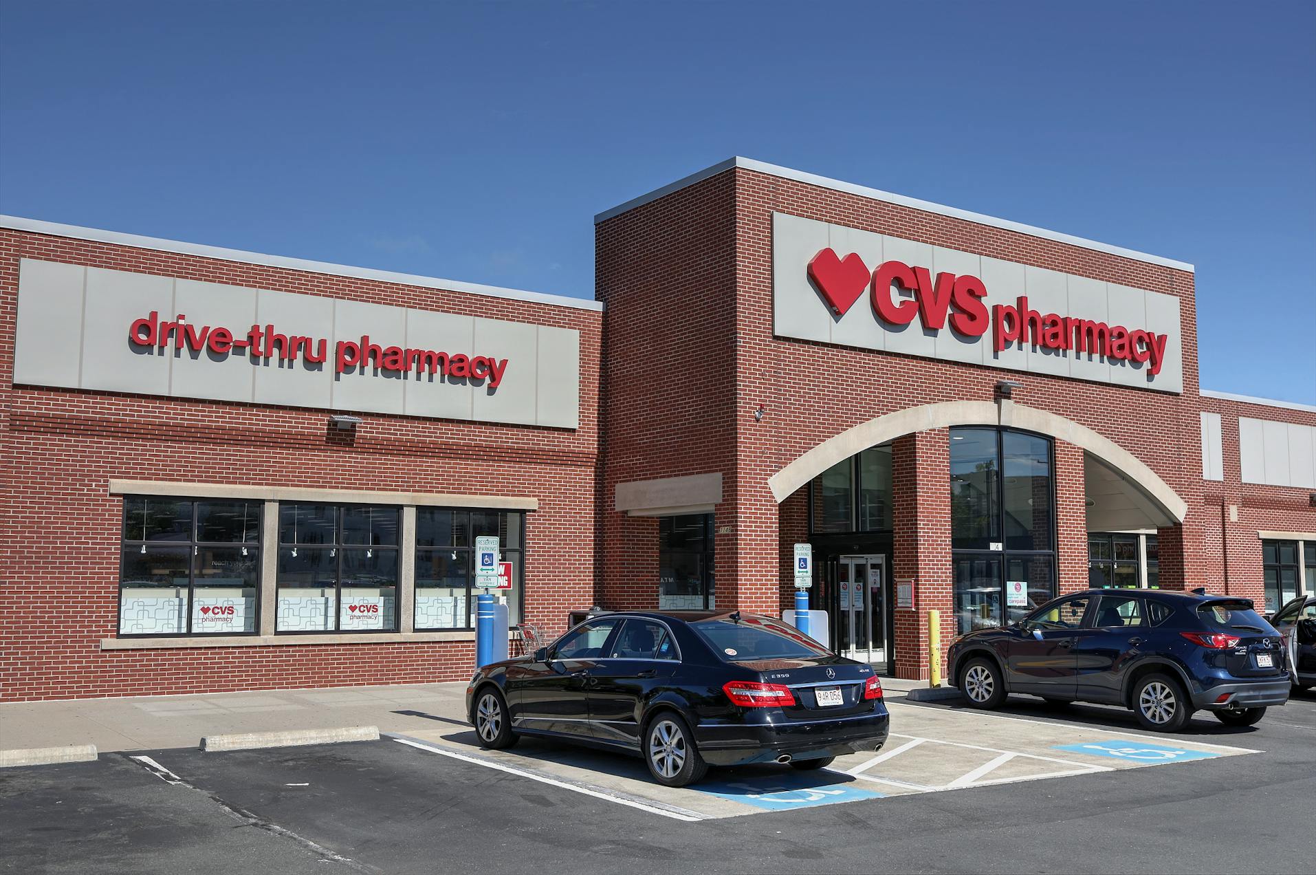 CVS Store Hours: What Time Do CVS Stores Open and More Info