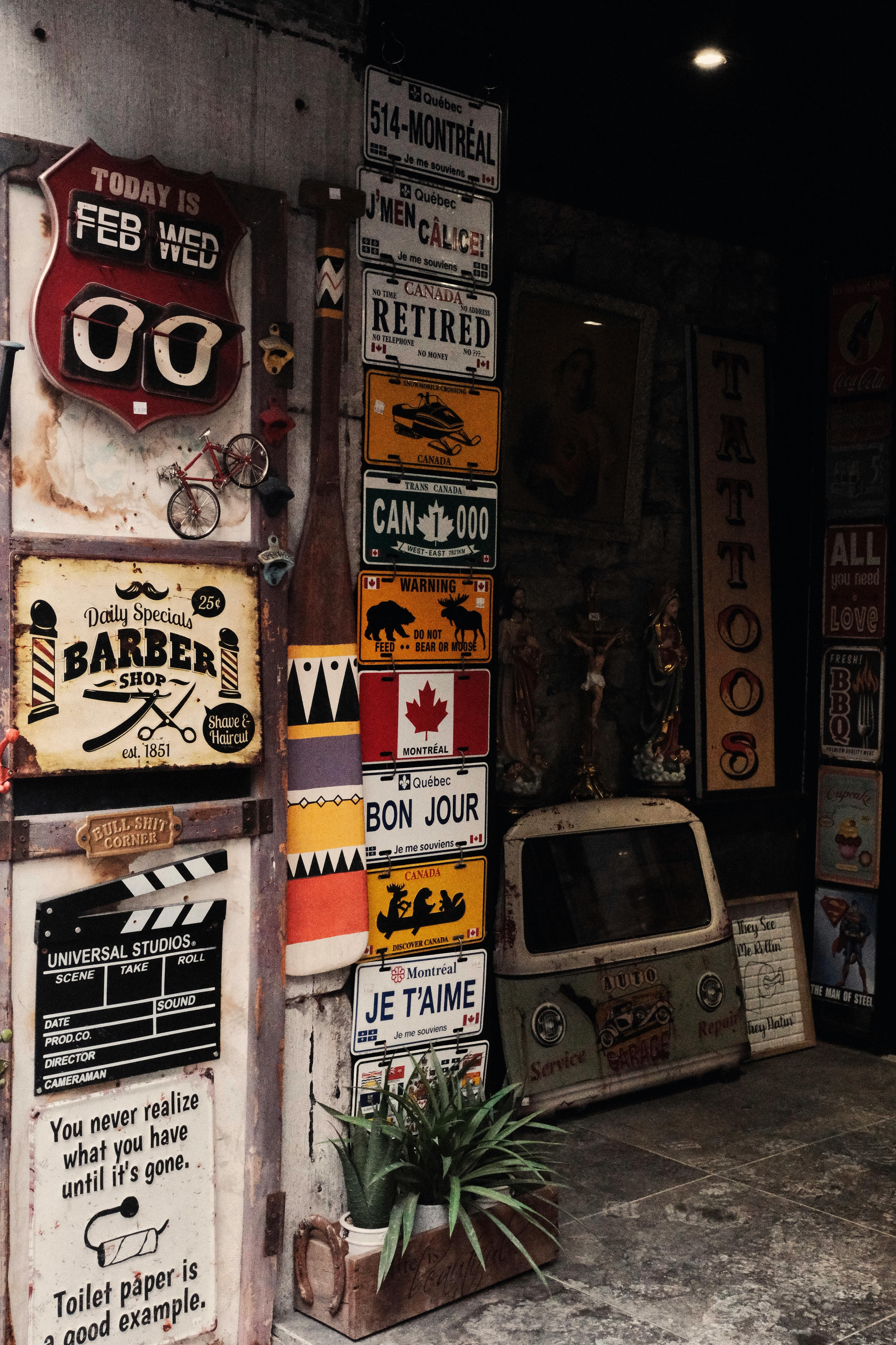 Creative Signage Photos, Download The BEST Free Creative Signage Stock ...