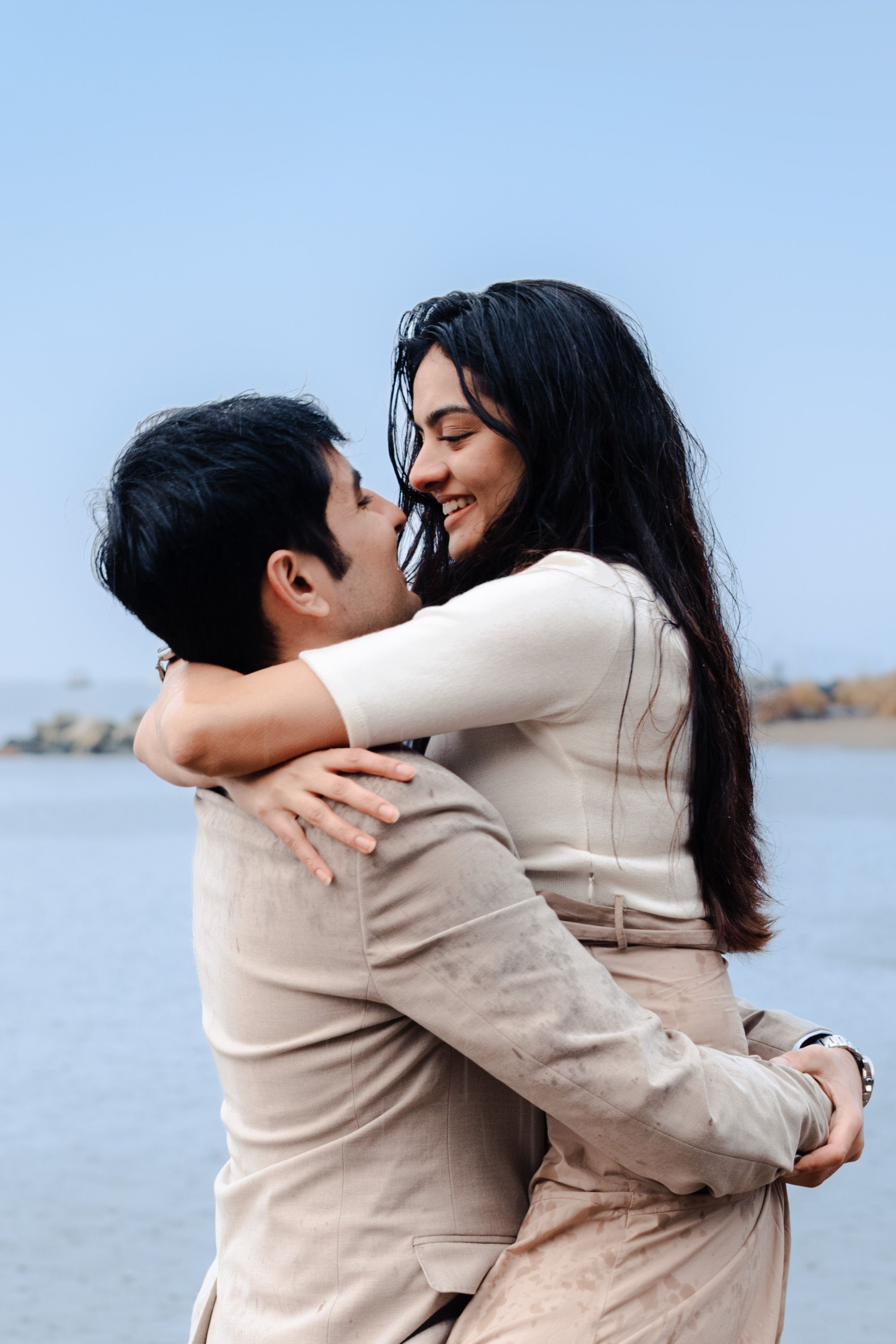 Lovers Embracing Photos, Download The BEST Free Lovers Embracing Stock ...