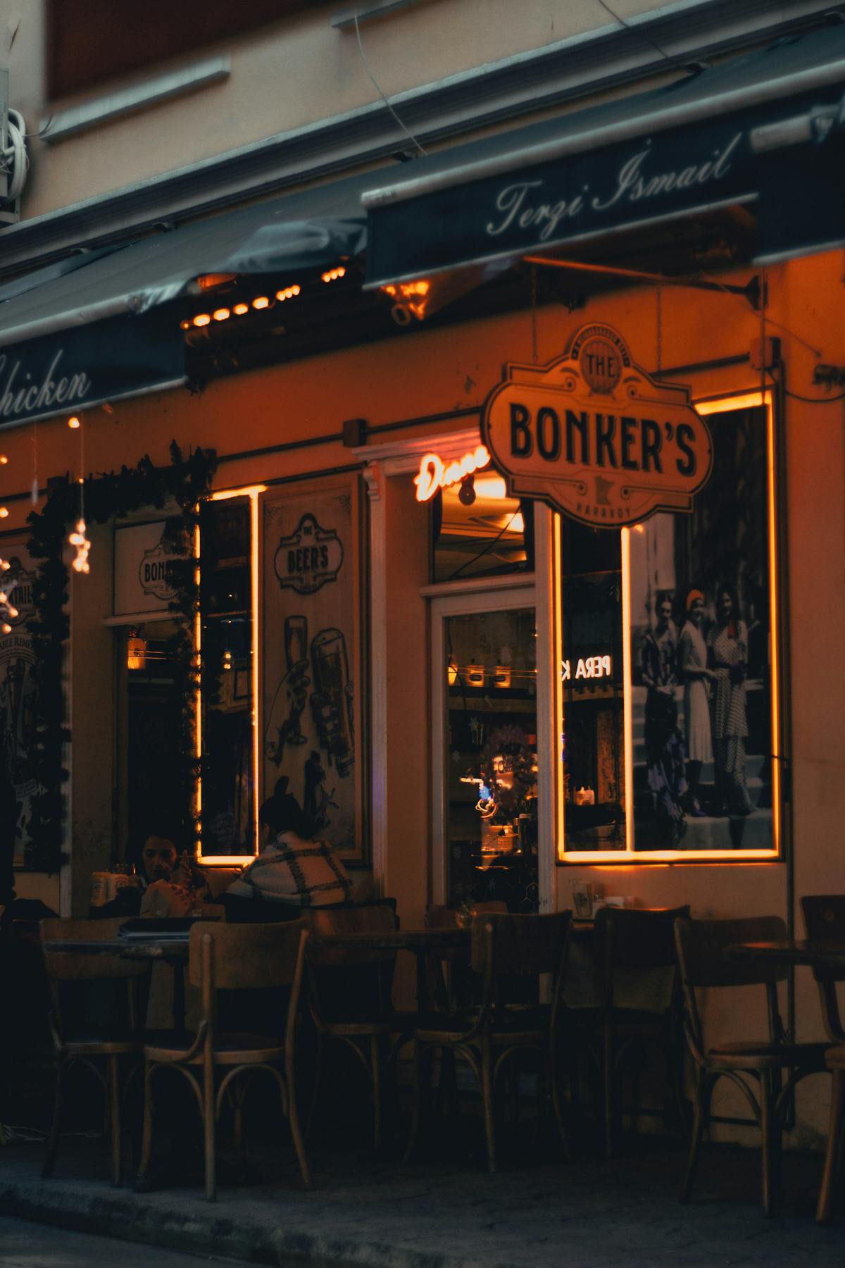 Cafes Photos, Download The BEST Free Cafes Stock Photos & HD Images