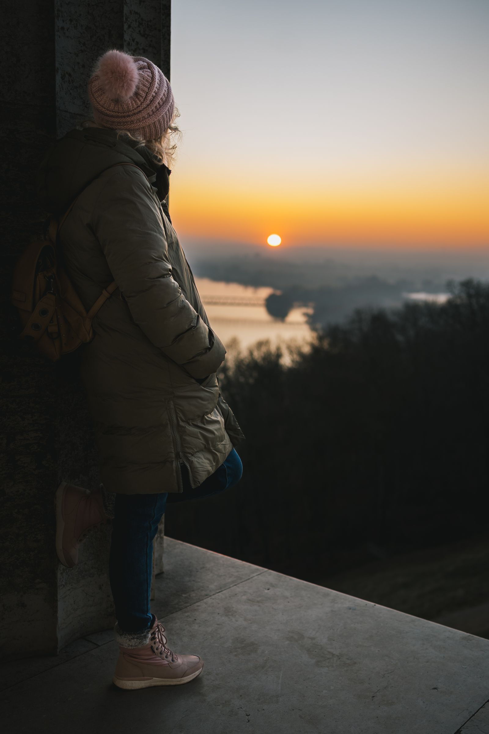 Woman In Light Photos, Download The BEST Free Woman In Light Stock ...