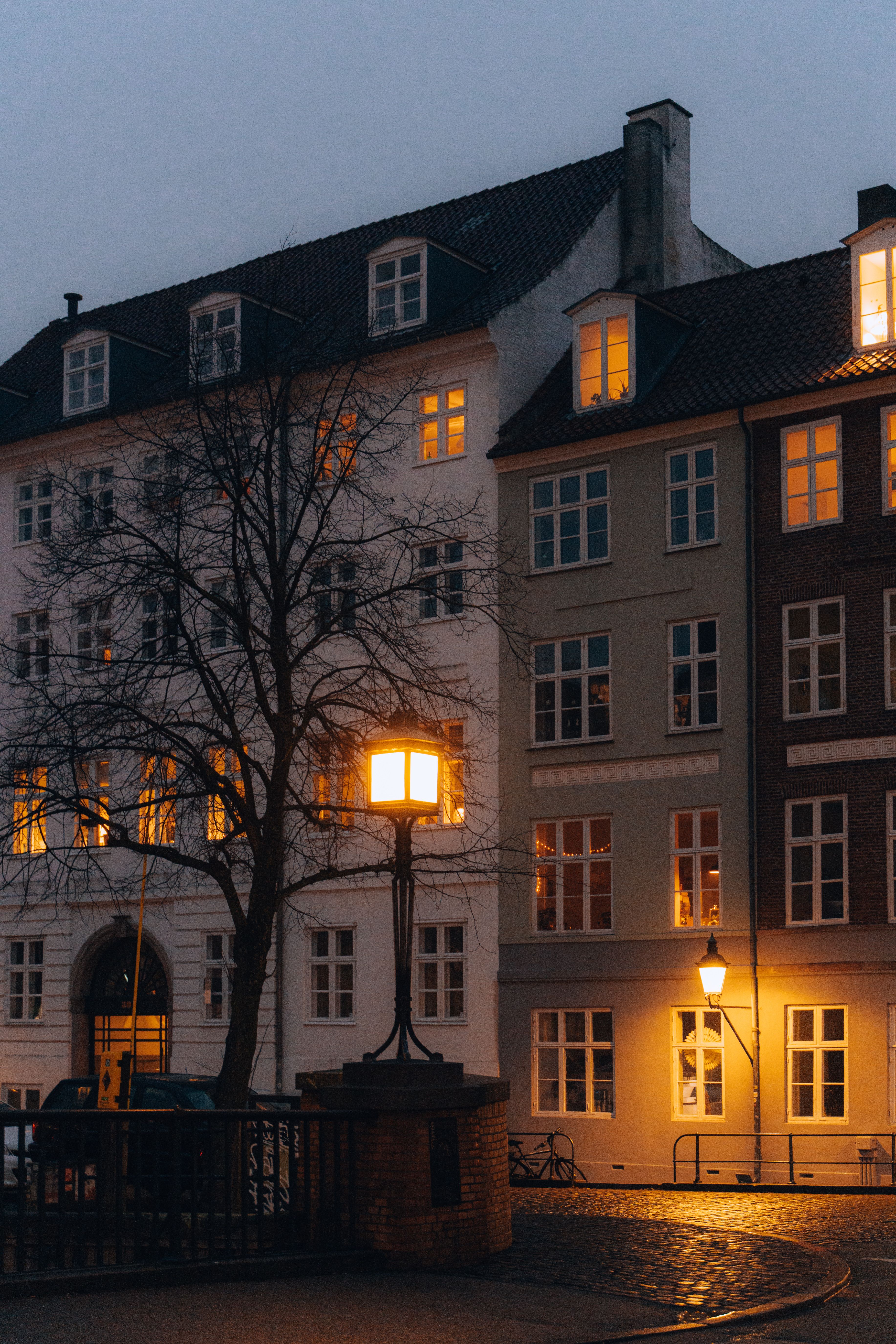 Calm Urban Setting Photos, Download The BEST Free Calm Urban Setting ...