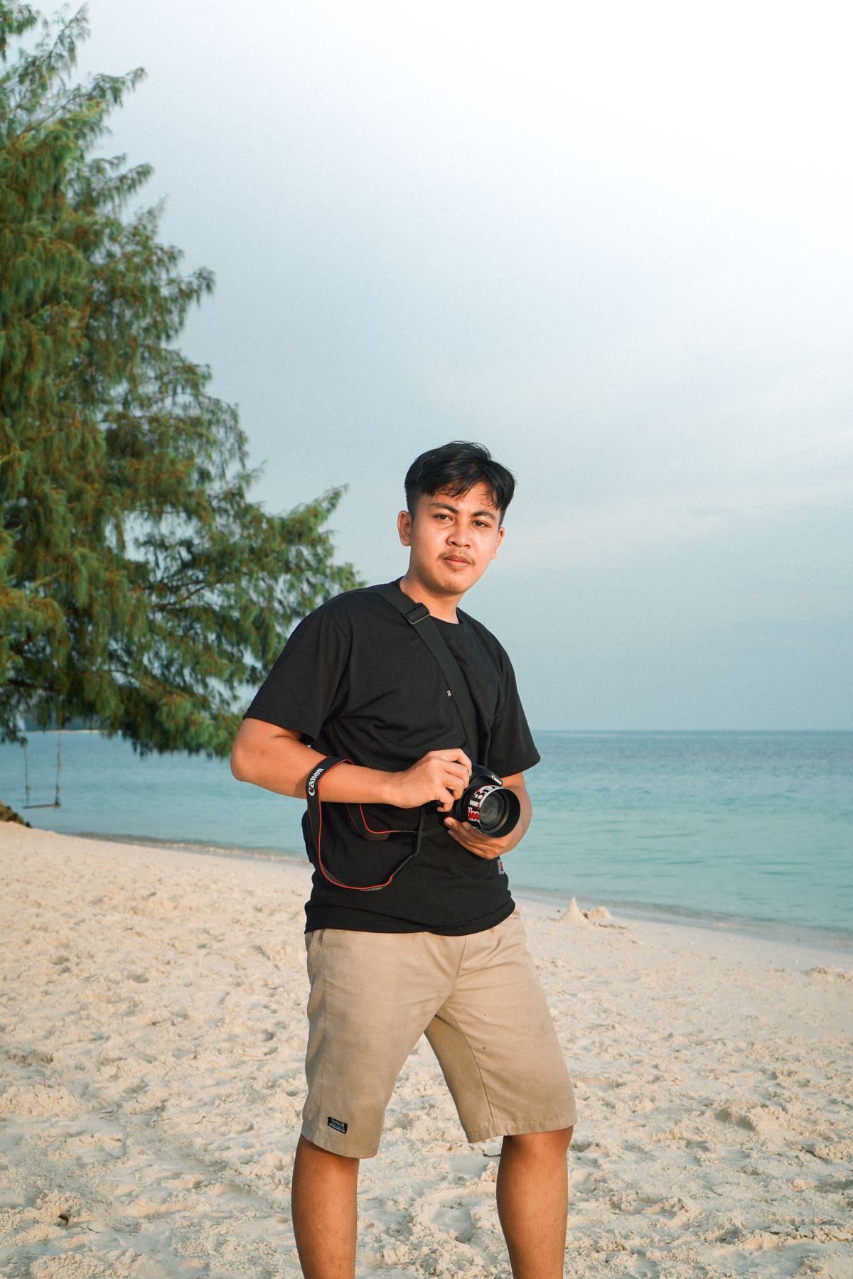 800.000+ Foto Foto Orang Indonesia Terbaik · Unduh Gratis 100% · Foto ...