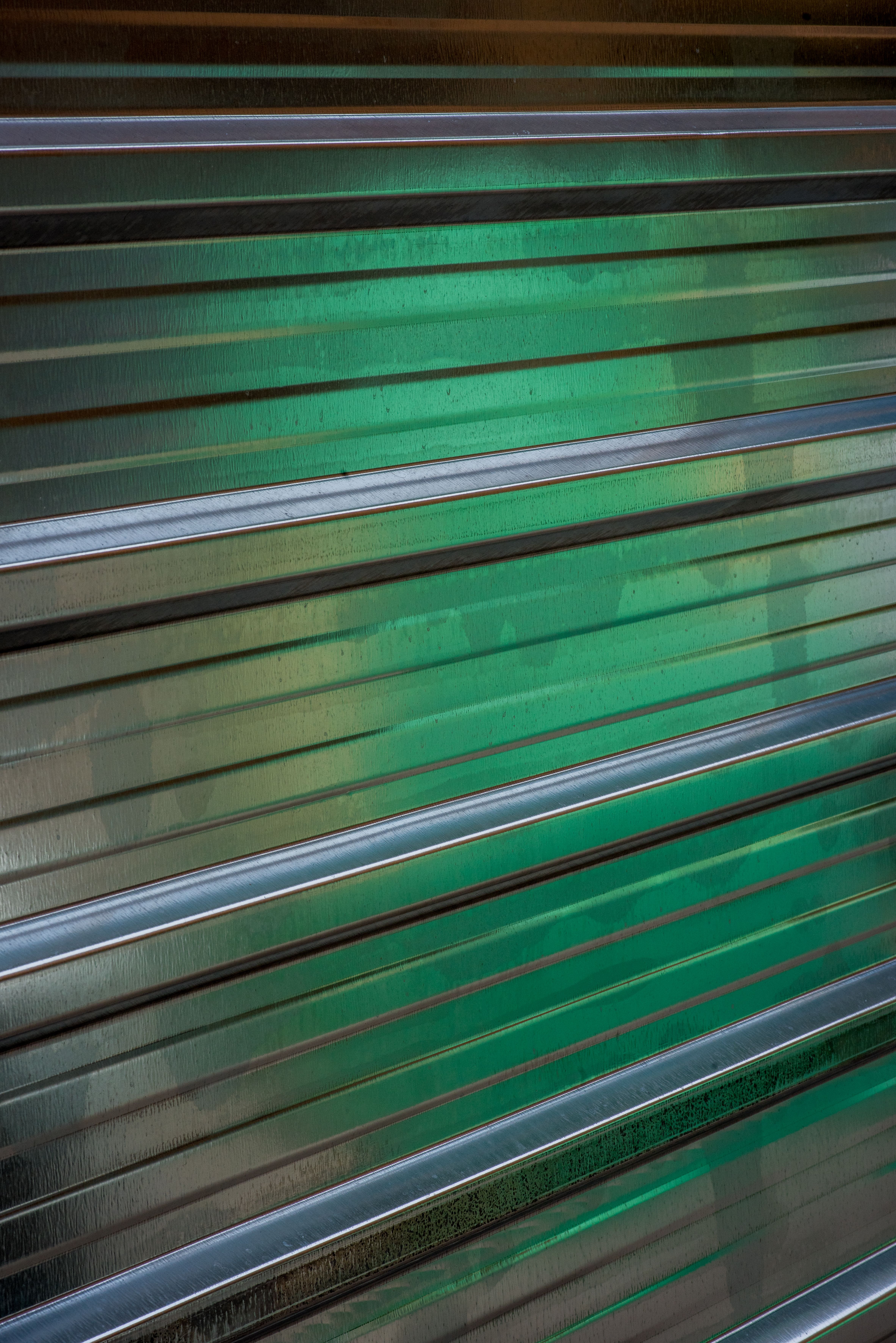 Abstract Green and Metal Exterior Wall Texture · Free Stock Photo