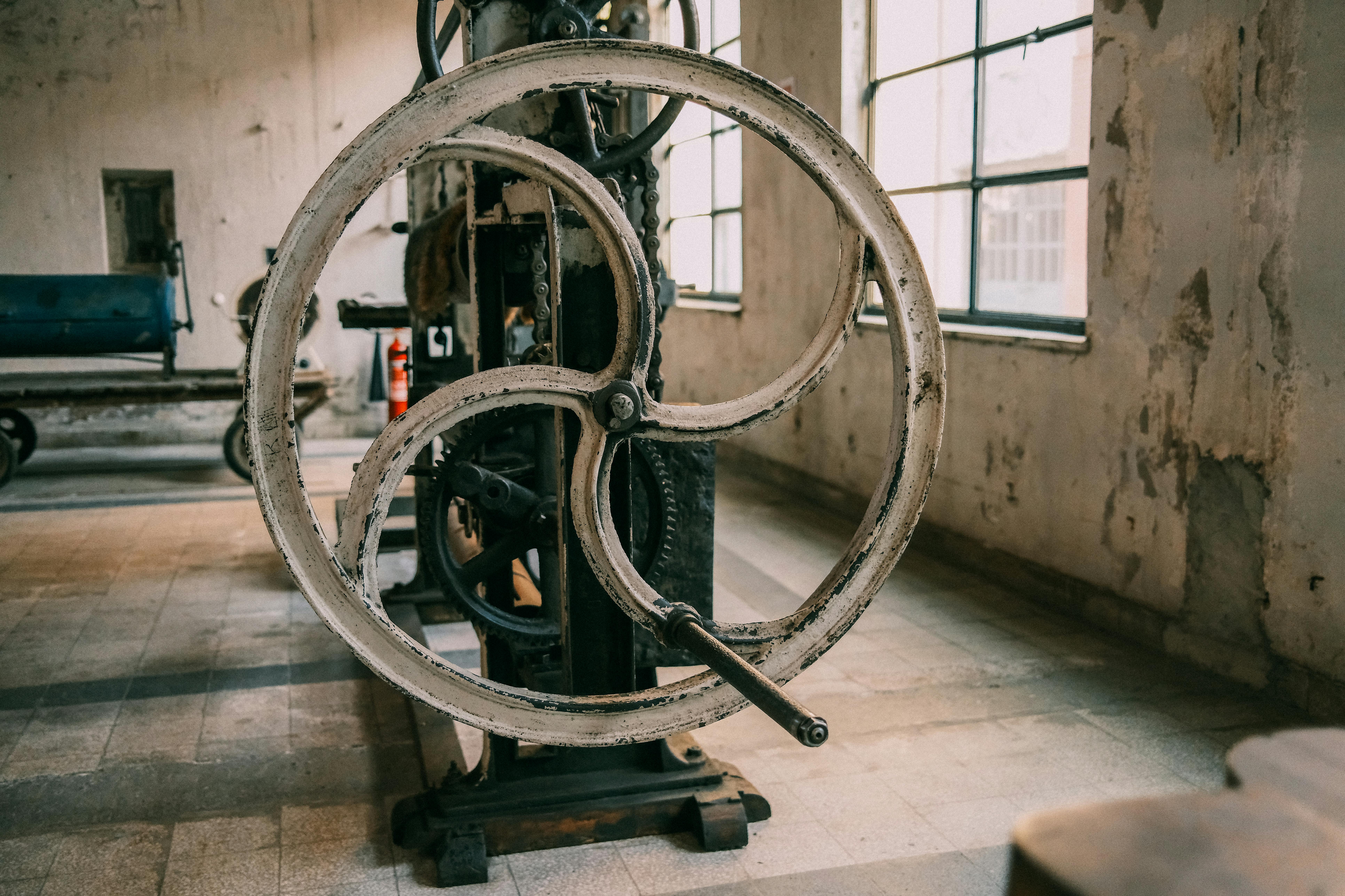 Vintage Industrial Machine in Abandoned Factory · Free Stock Photo