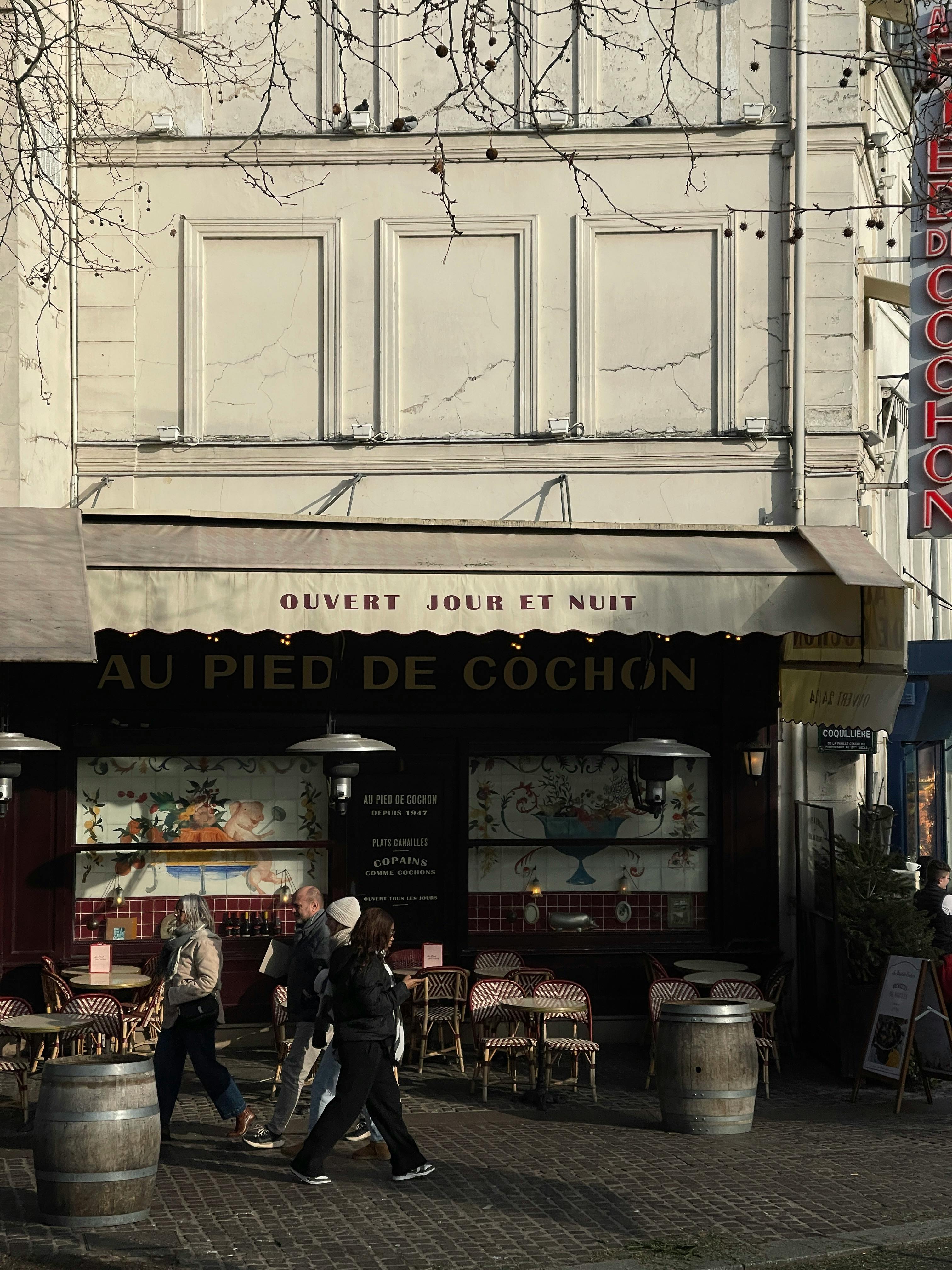 Charming Paris Bistro Street Scene · Free Stock Photo
