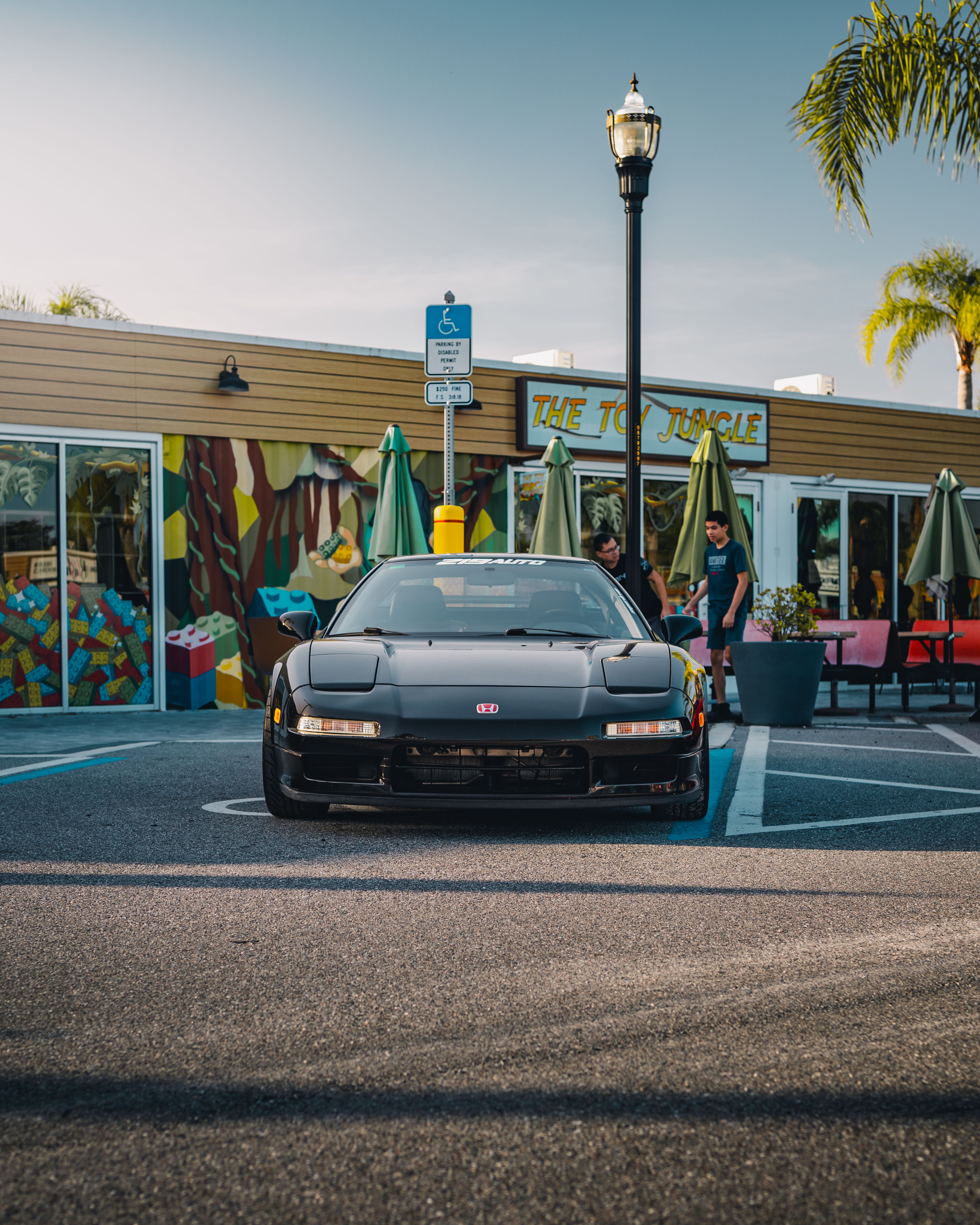 Classic Black Honda NSX at a Car Meet · Free Stock Photo