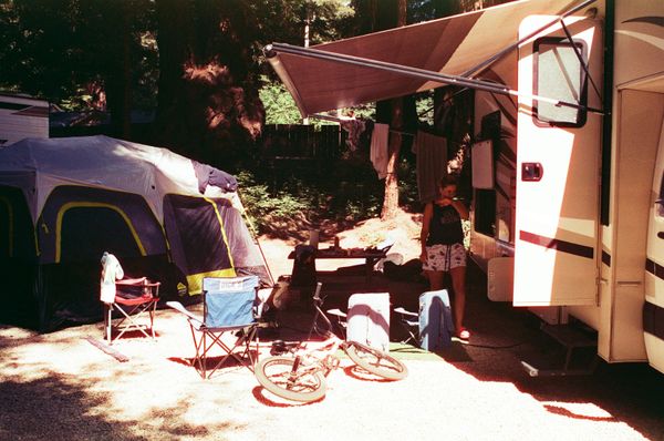 Family Camping Photos, Download The BEST Free Family Camping Stock ...