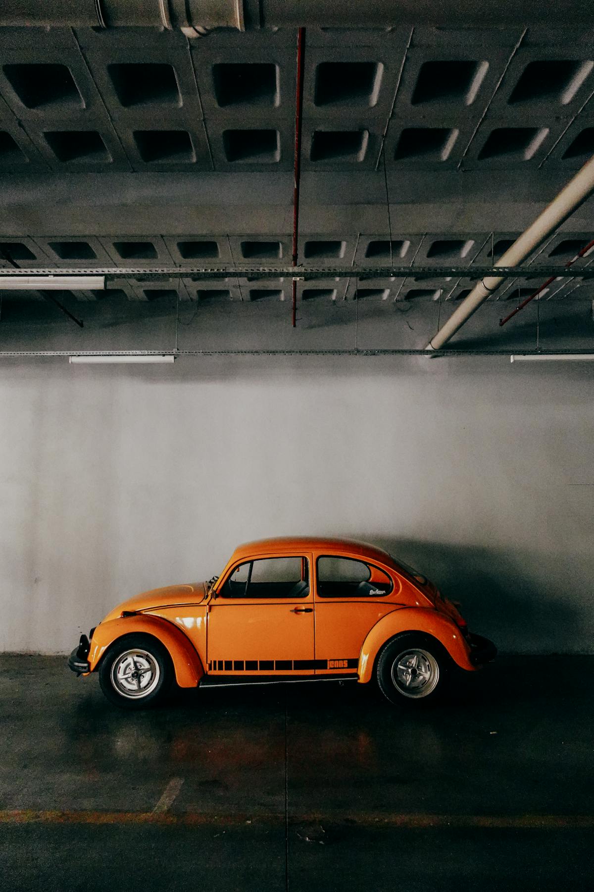 Orange Car Photos, Download The BEST Free Orange Car Stock Photos & HD ...