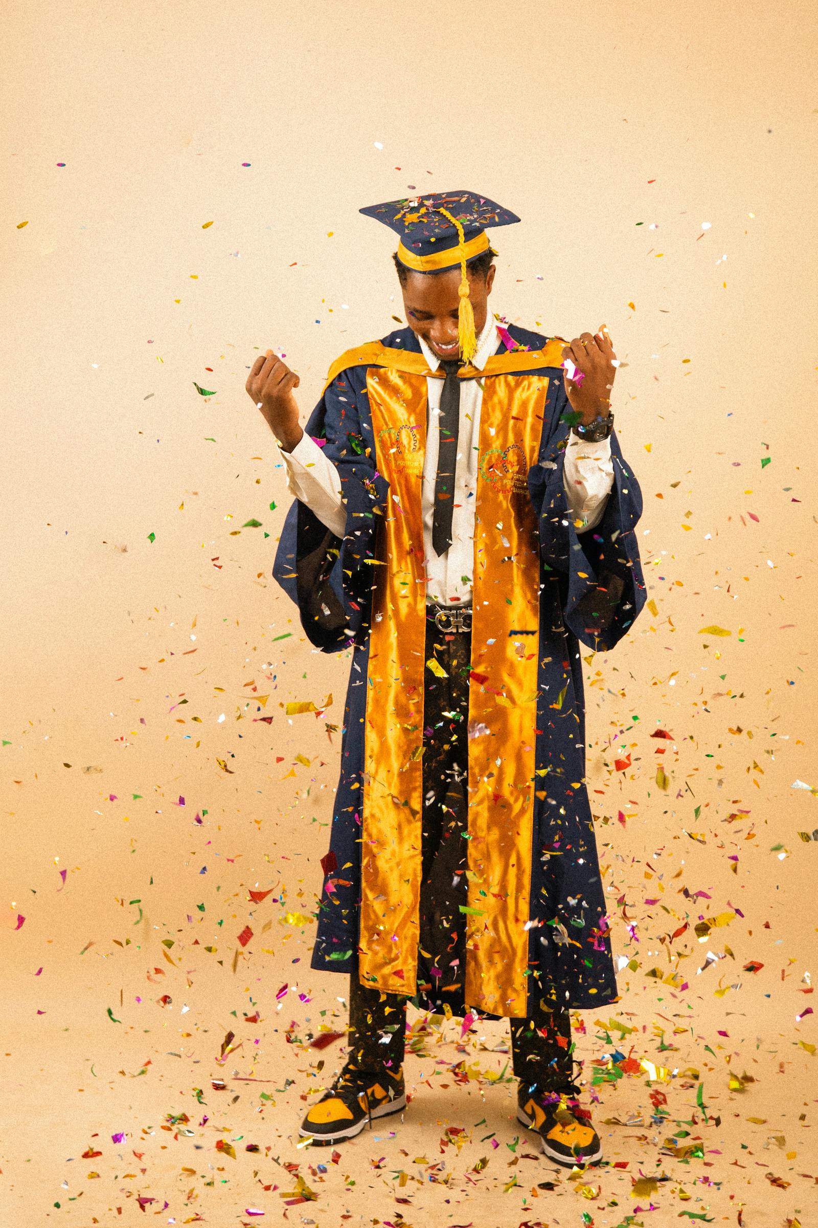 Graduation Party Photos, Download The BEST Free Graduation Party Stock ...