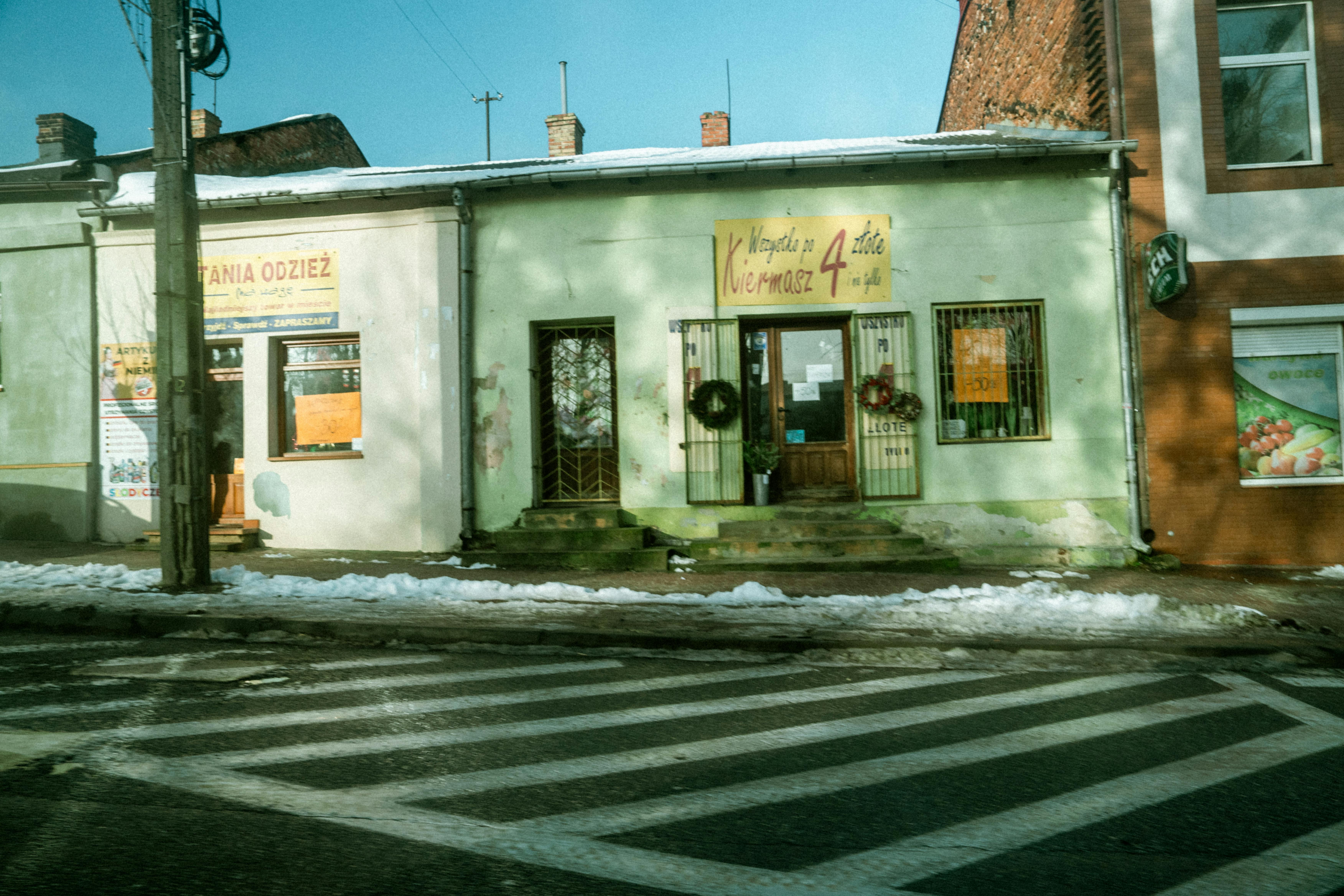 Outdoor Shops Photos, Download The BEST Free Outdoor Shops Stock Photos ...