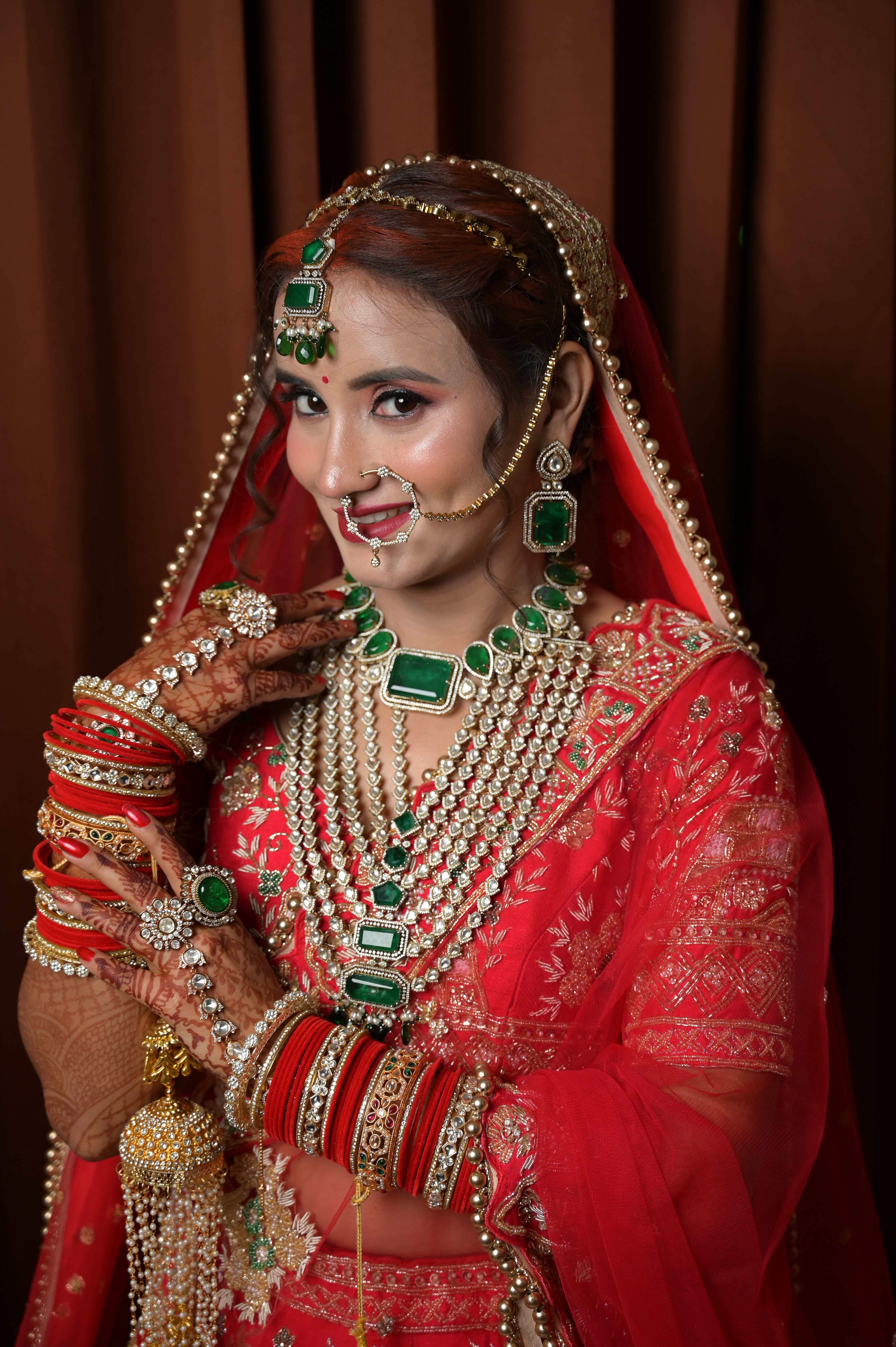 Elegant Indian Bride in Traditional Red Attire · Free Stock Photo