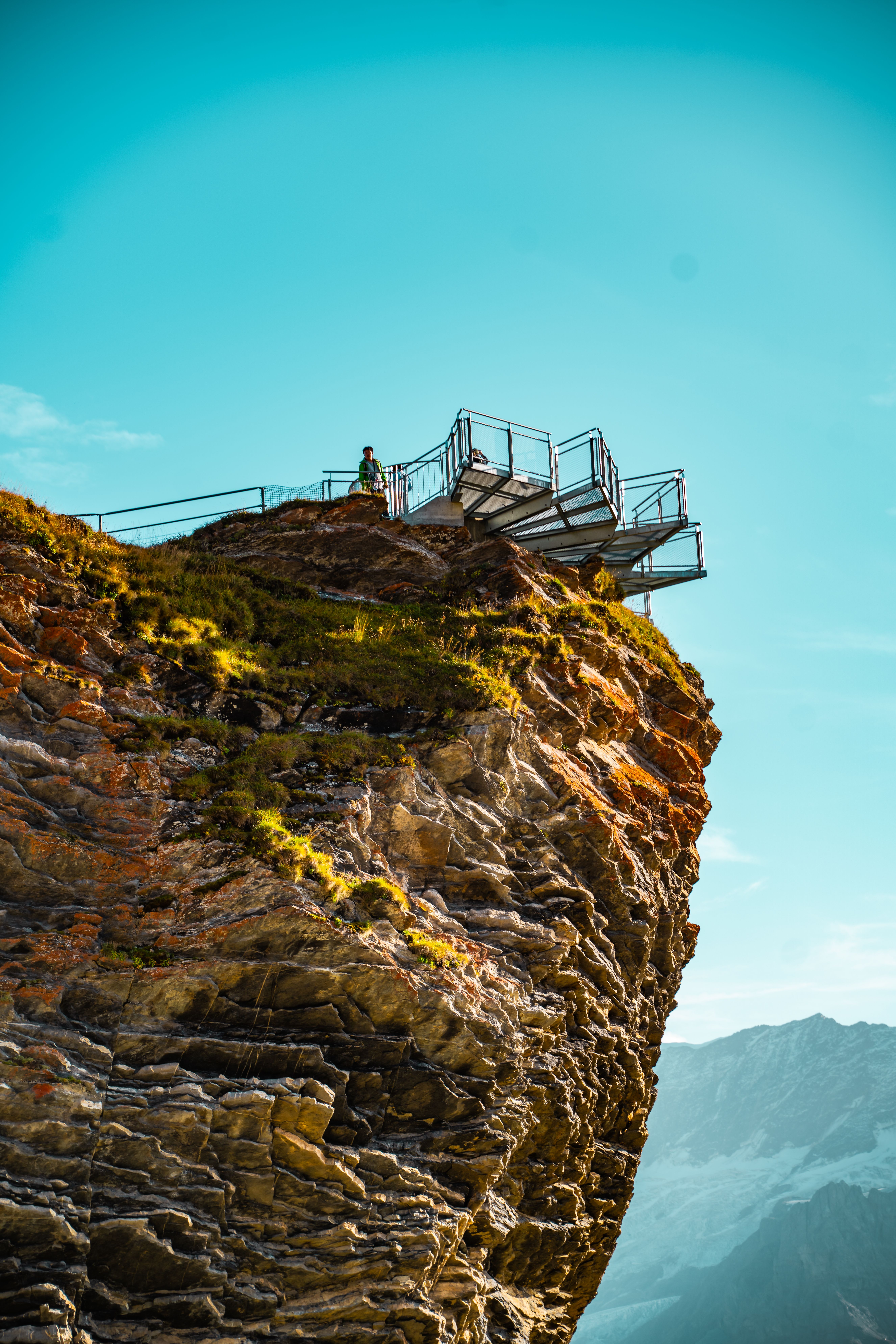 Awe-Inspiring Cliff Viewpoint in Grindelwald · Free Stock Photo