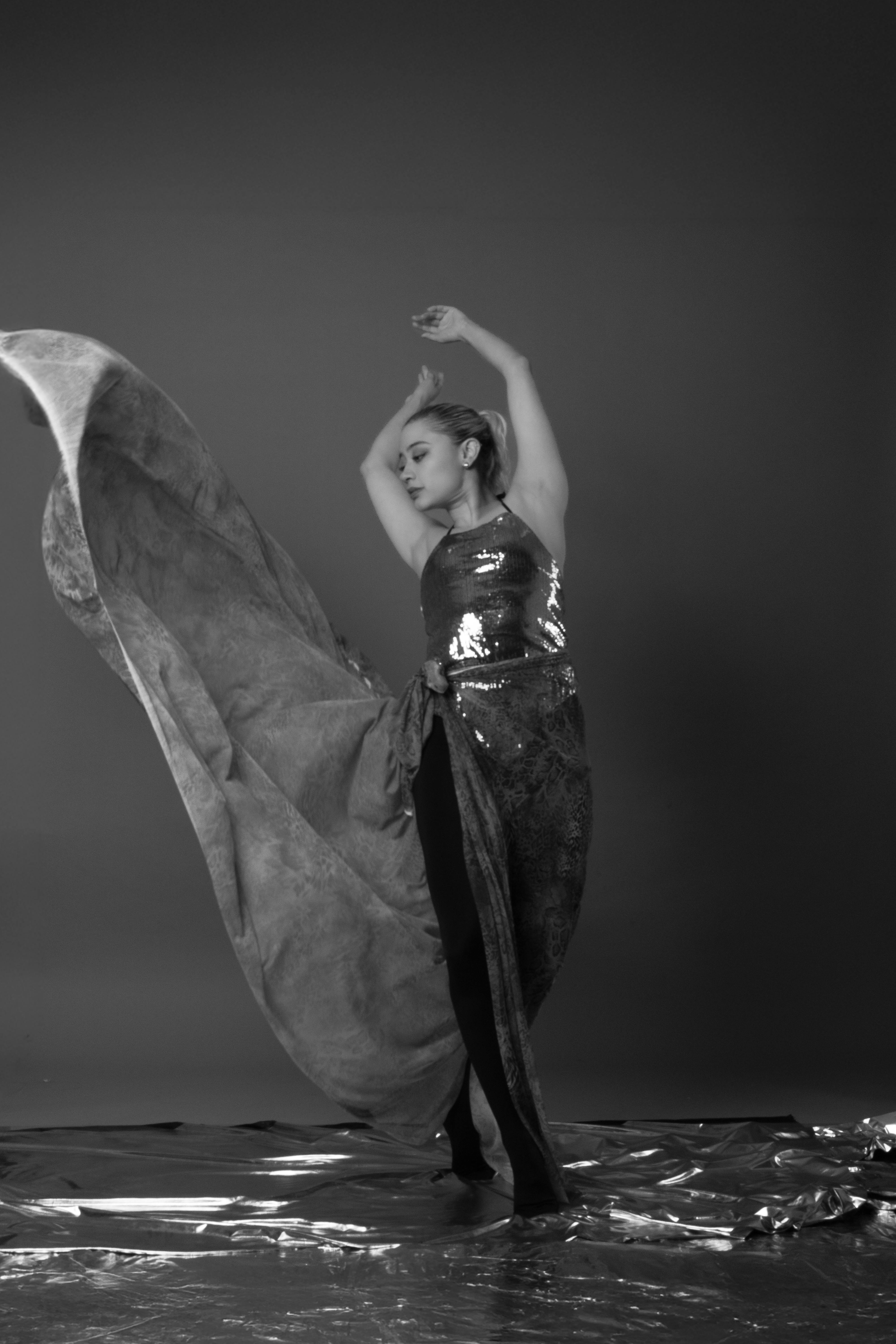 Graceful Ballerina Striking a Dramatic Pose · Free Stock Photo