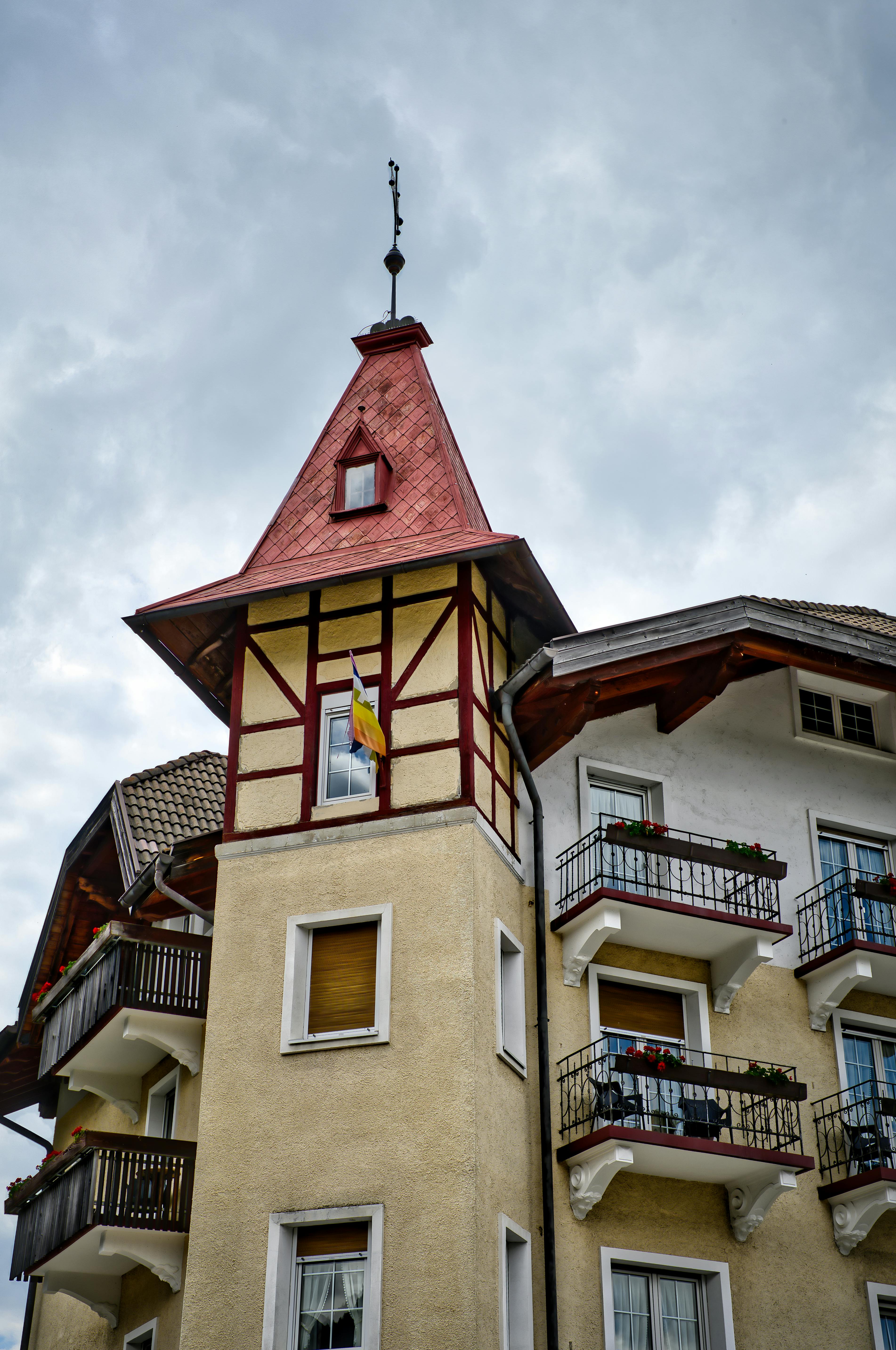 Pucca House With Building Photos, Download The BEST Free Pucca House ...