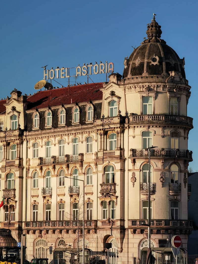 Hotel Building Photos, Download The BEST Free Hotel Building Stock ...