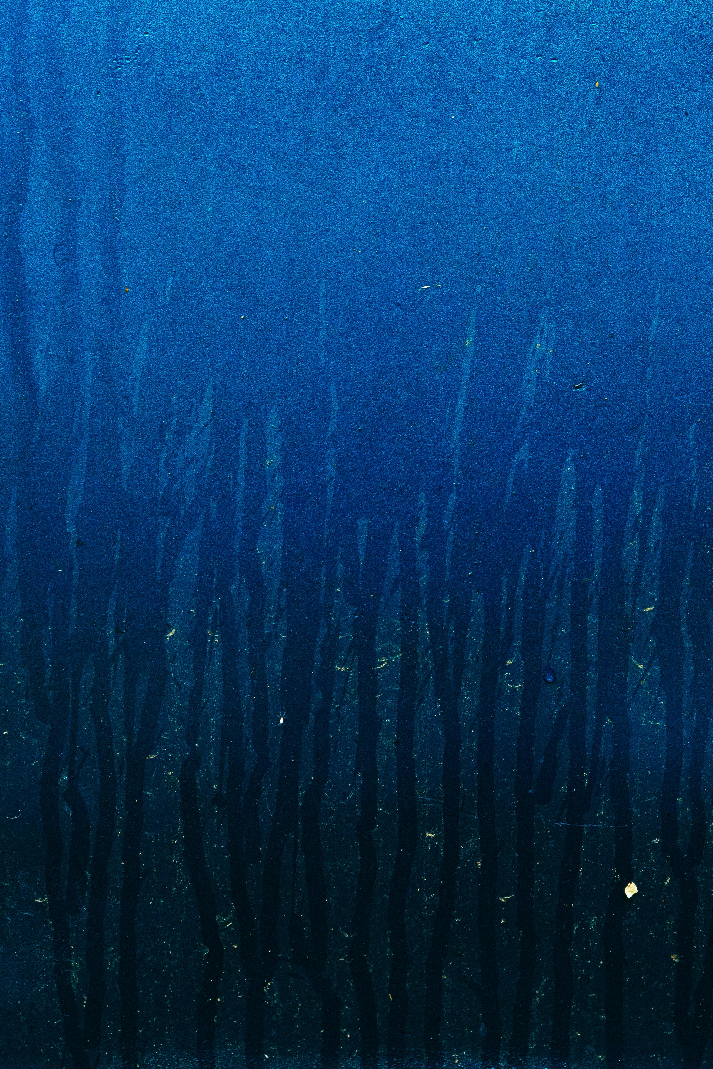 Abstract Blue Texture with Vertical Patterns · Free Stock Photo