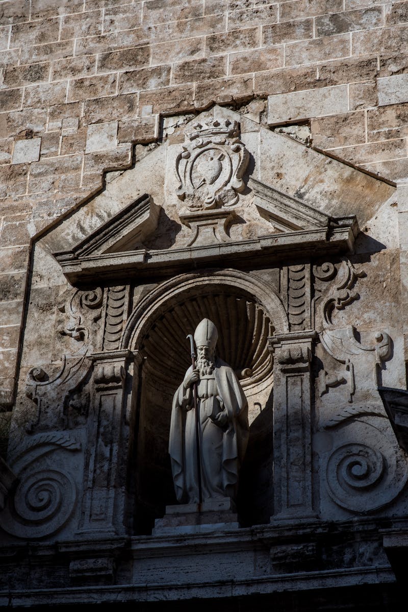 Gothic Church Photos, Download The BEST Free Gothic Church Stock Photos ...