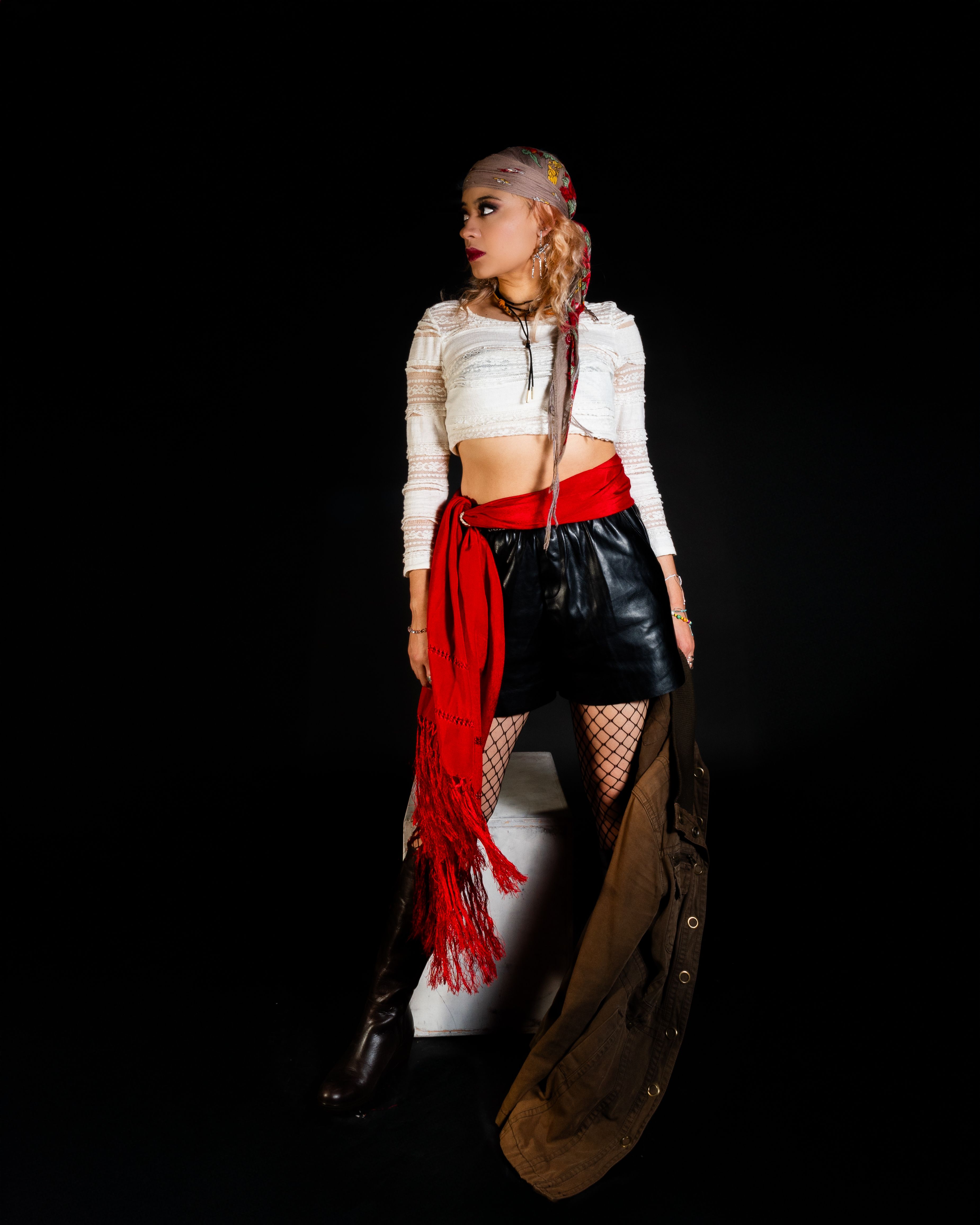 Striking Look Photos, Download The BEST Free Striking Look Stock Photos ...