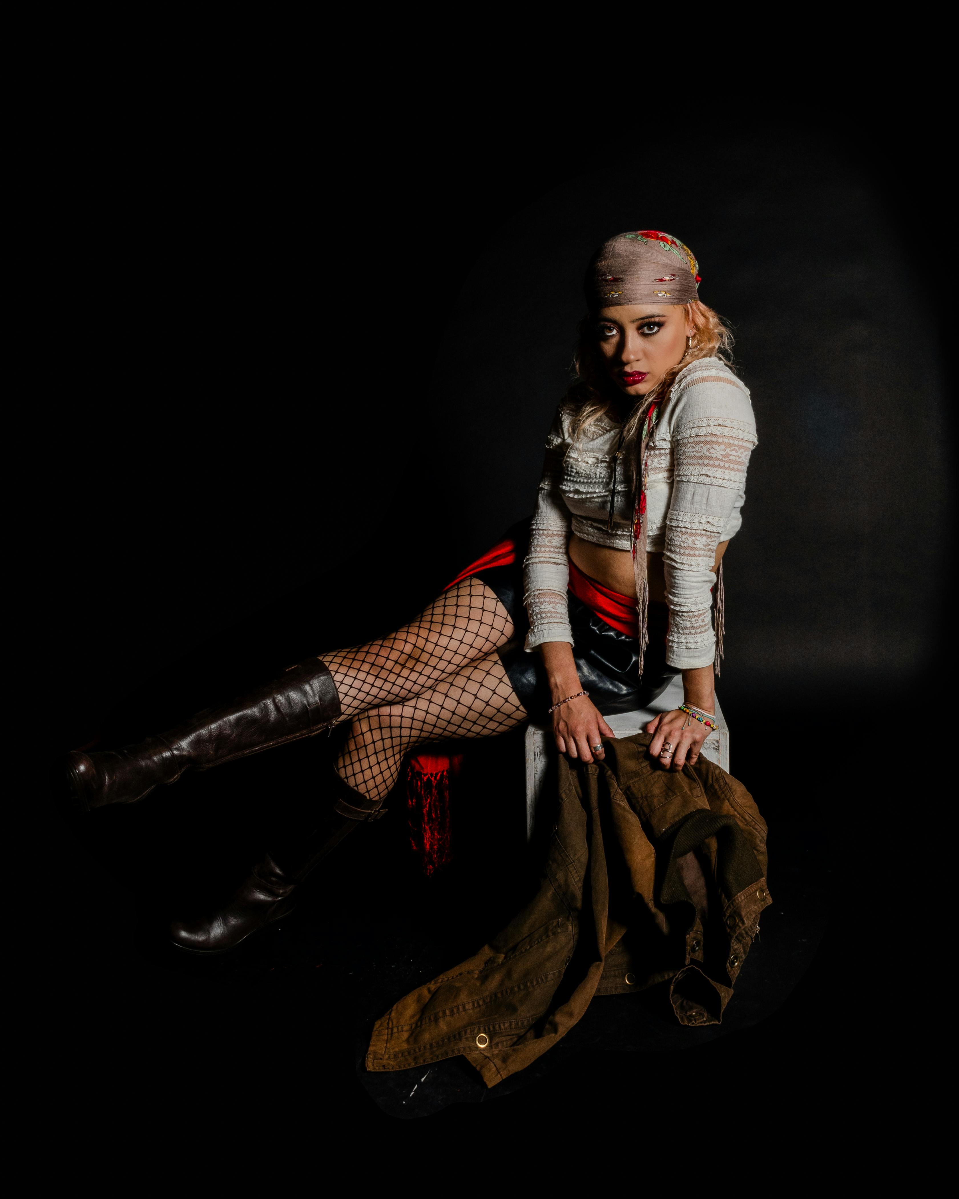 Expressive Fashion Portrait with Artistic Posure · Free Stock Photo