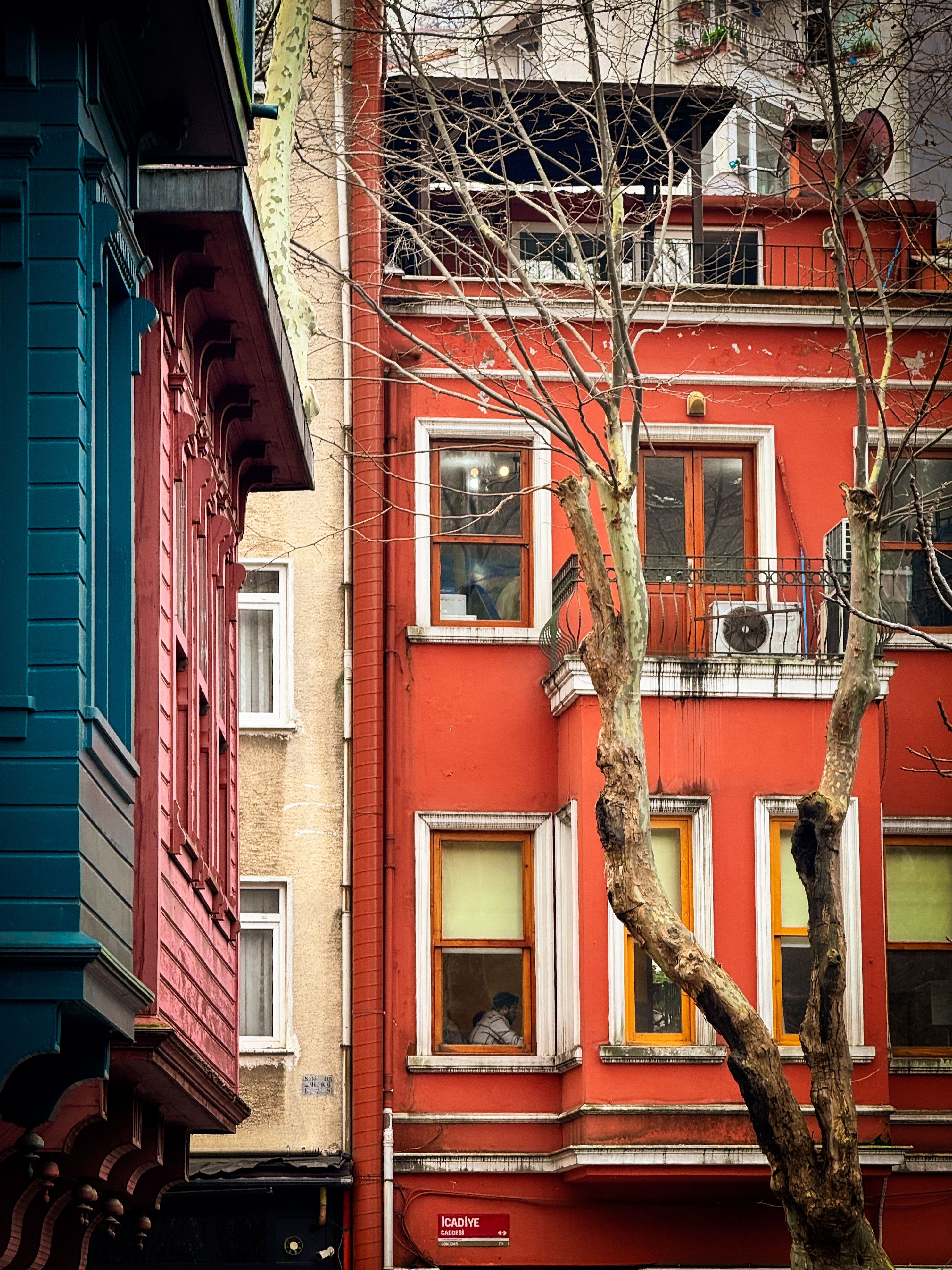 Colorful Buildings in Kuzguncuk, İstanbul · Free Stock Photo