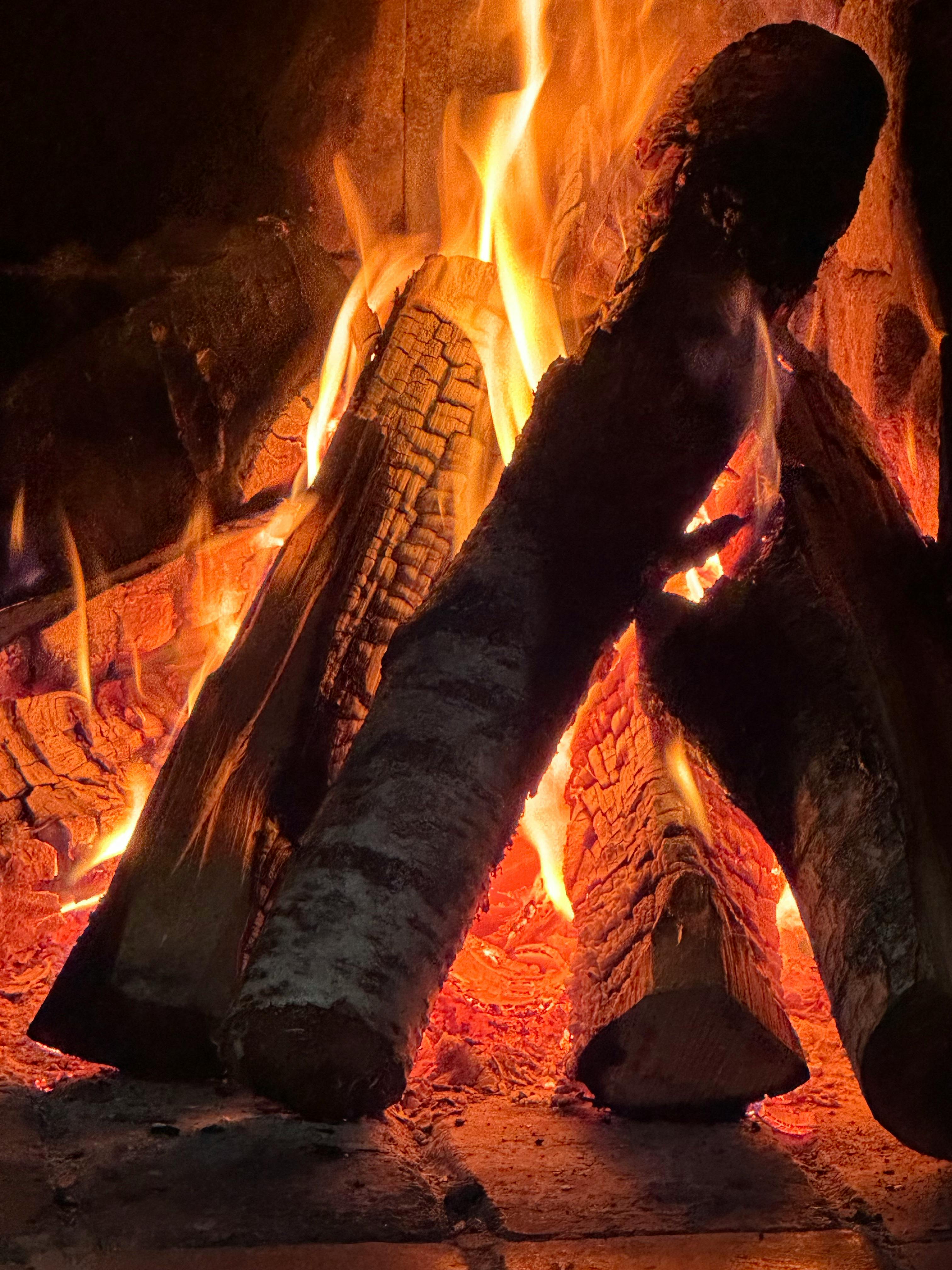 Fire And Home Photos, Download The BEST Free Fire And Home Stock Photos ...