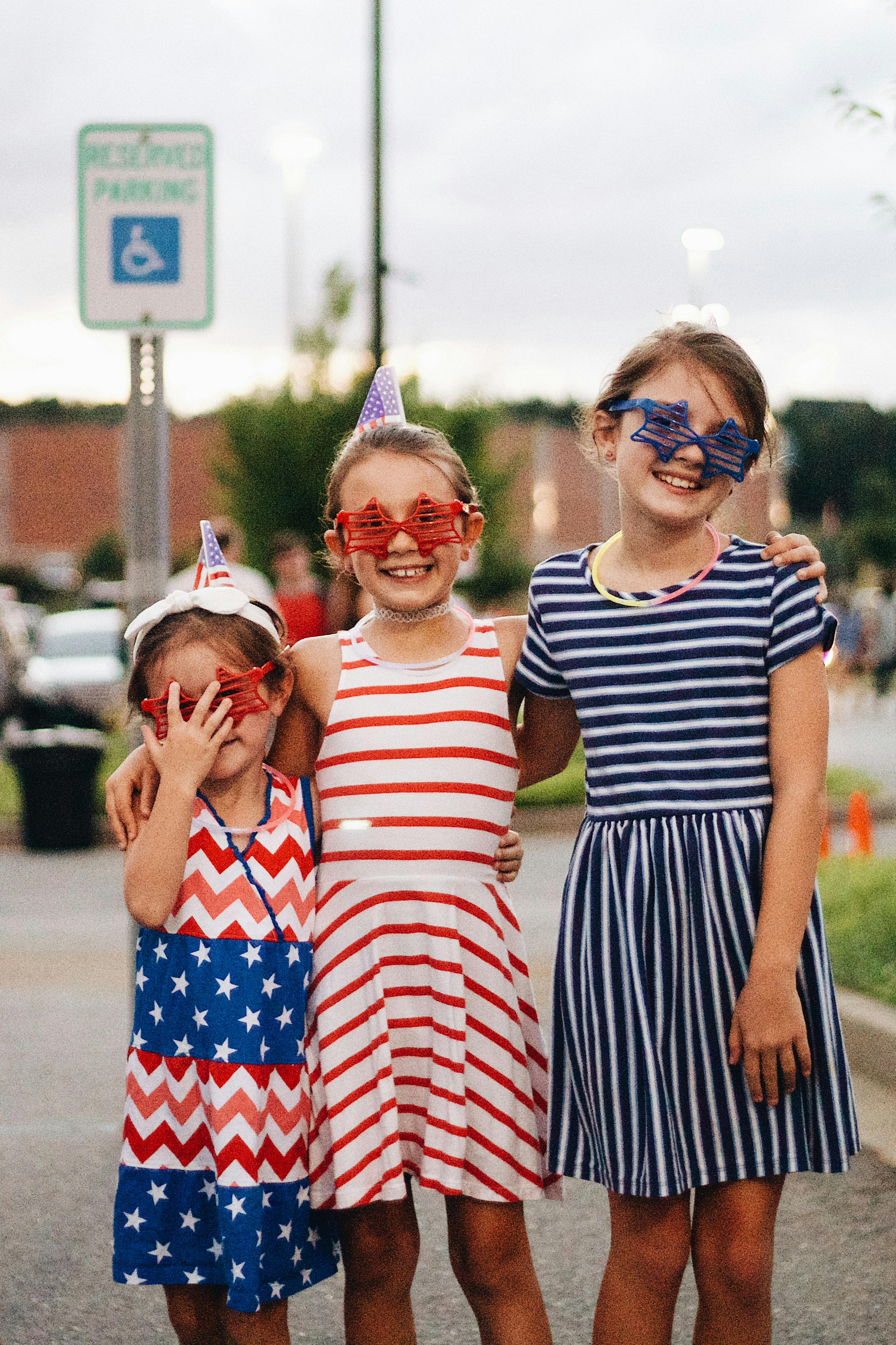 Joyful Fourth of July Celebration with Kids · Free Stock Photo