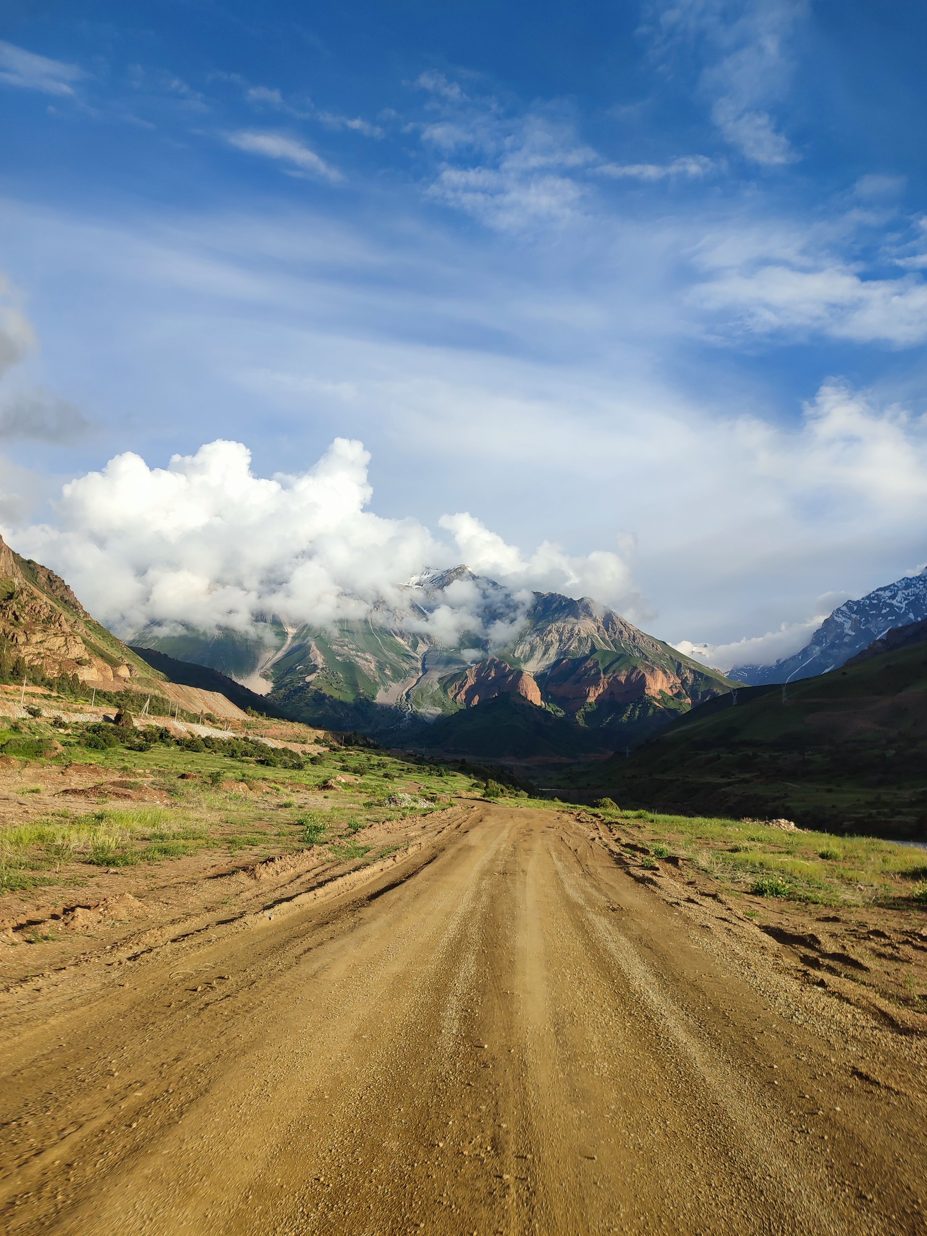 Brown Road Going to the Mountain Photography · Free Stock Photo