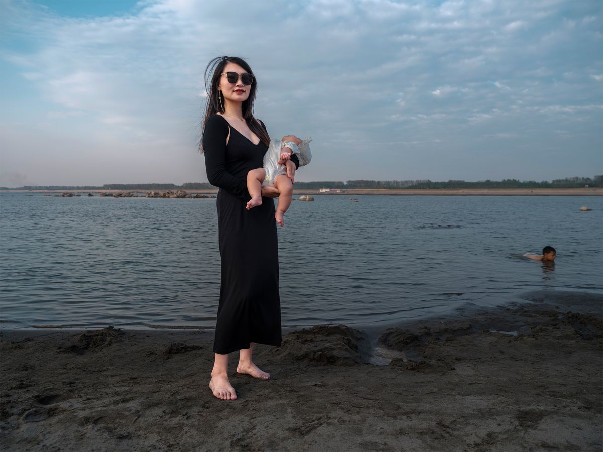 Woman Blue Sky Photos, Download The BEST Free Woman Blue Sky Stock ...