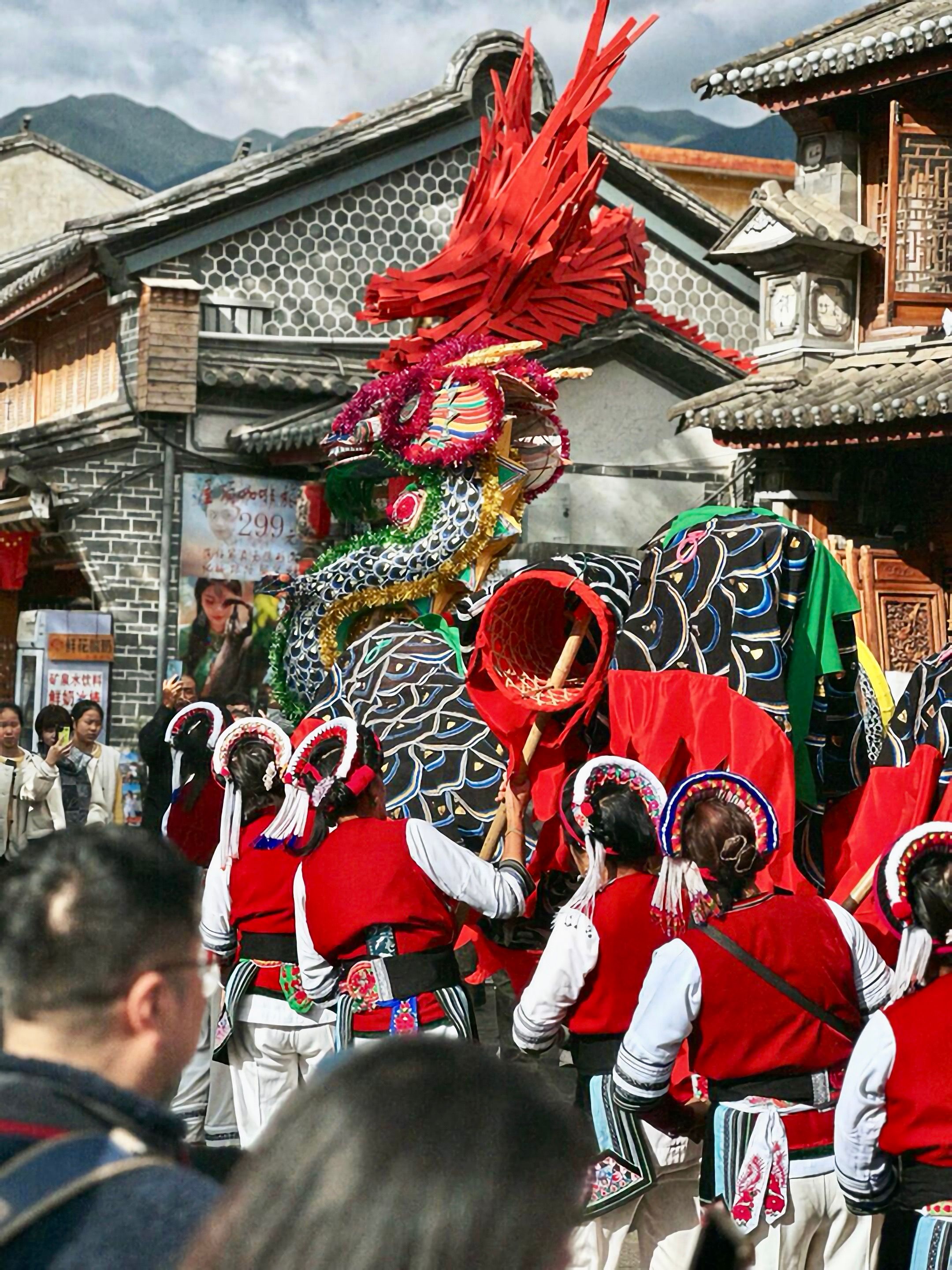 Vibrant Dragon Dance Celebration in China · Free Stock Photo