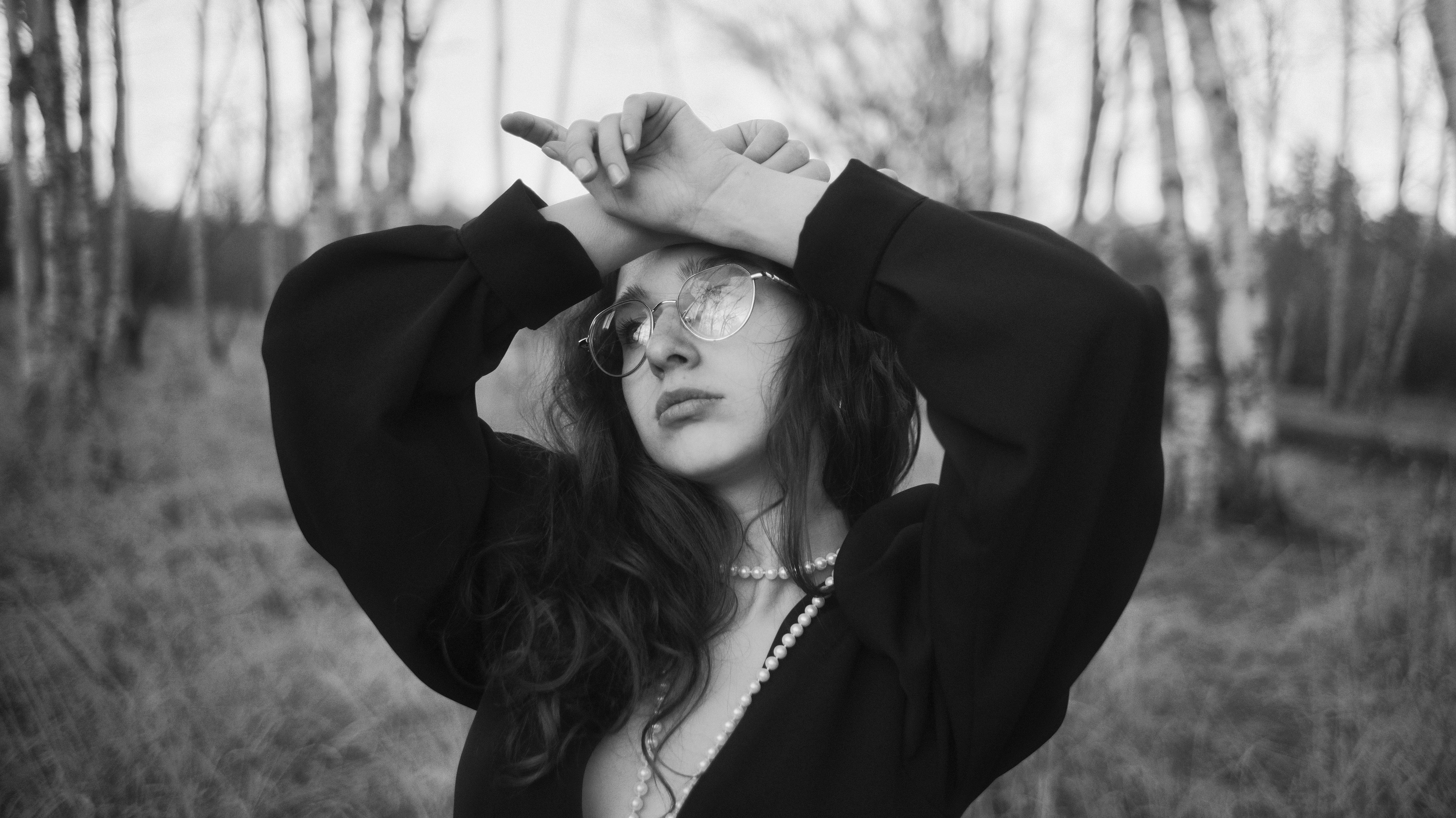 Expressive Black and White Portrait in Nature · Free Stock Photo