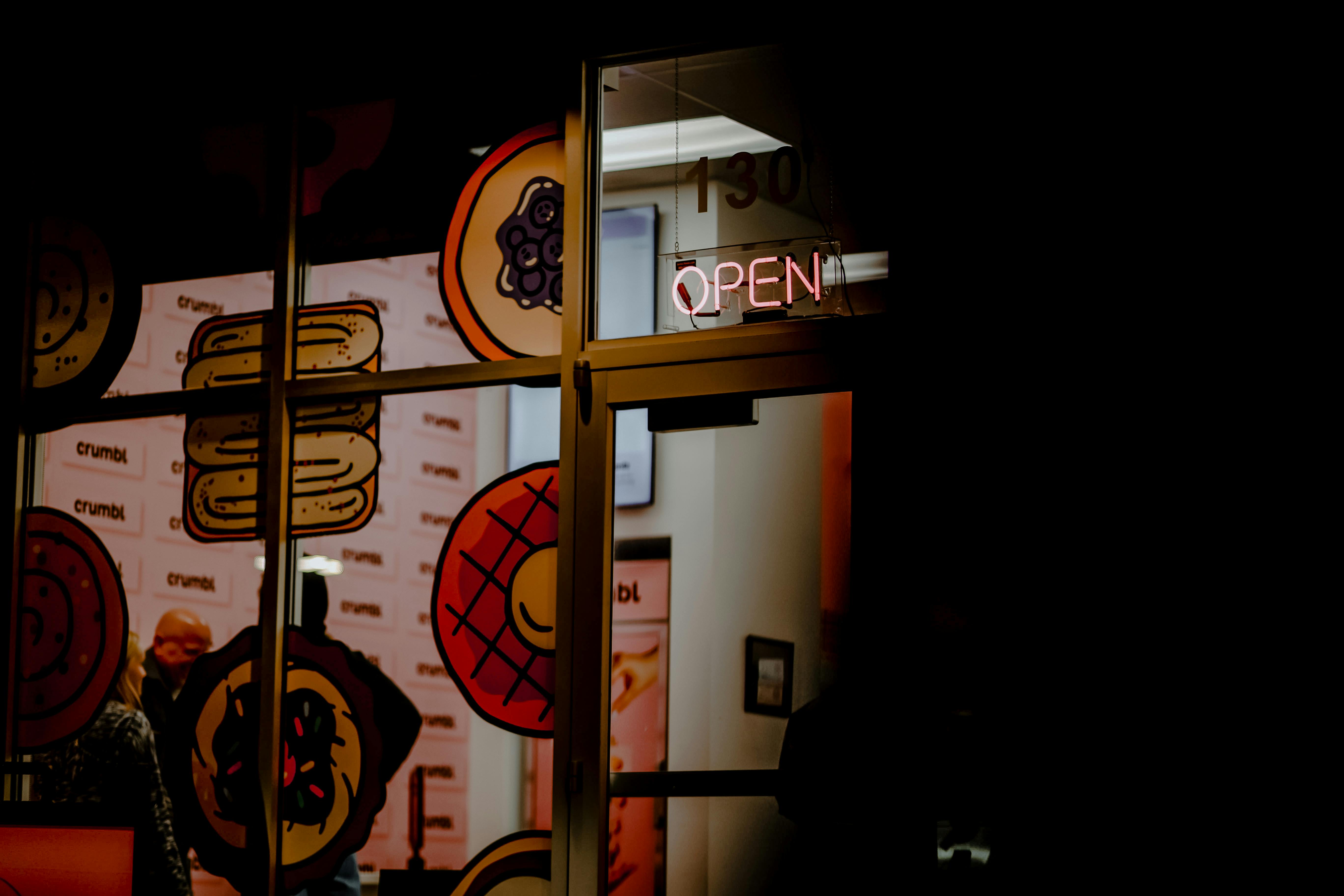 900+ Best Madonna+pixels Photos · 100% Free Download · Pexels Stock Photos