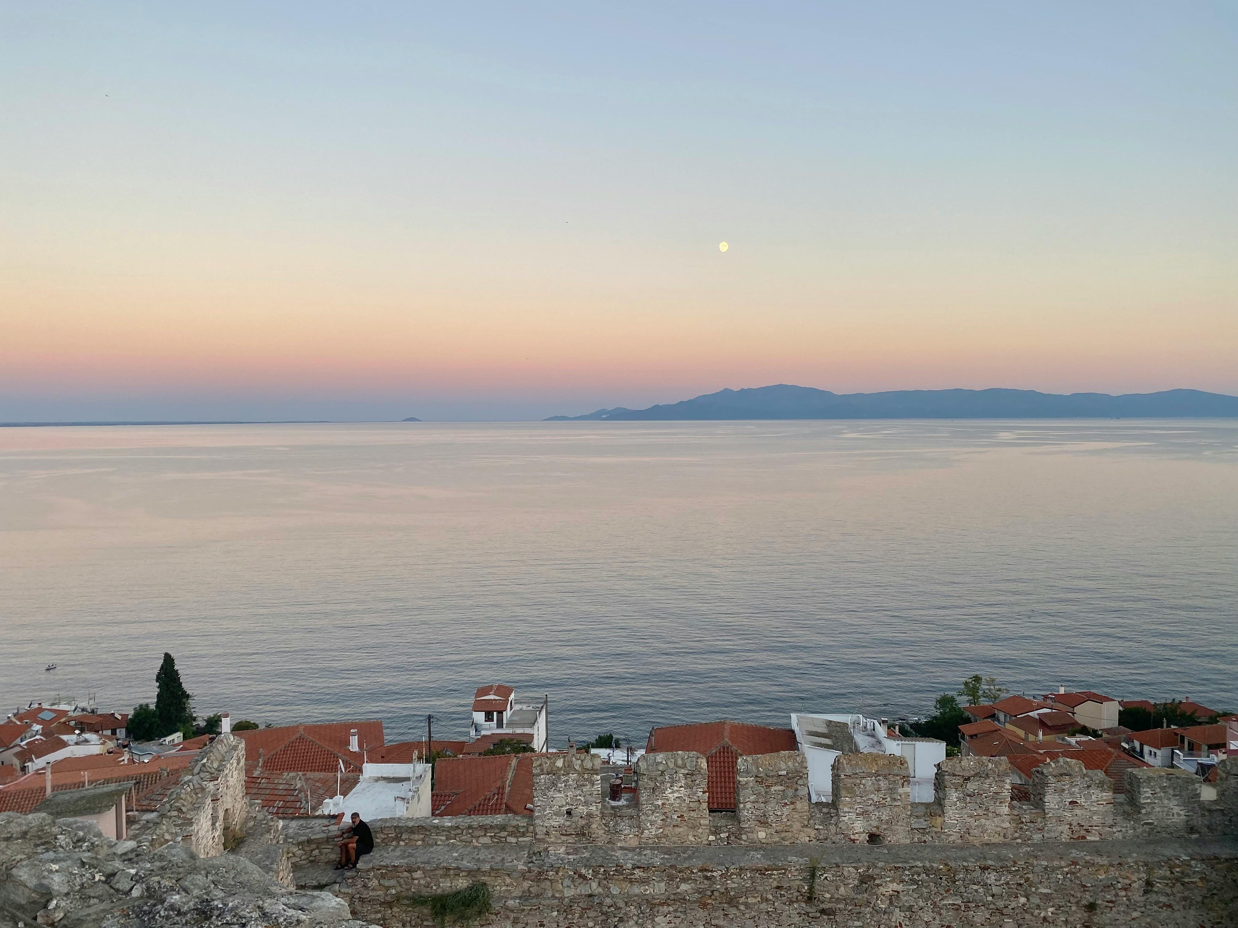 Moon Between Two Mountains Photos, Download The BEST Free Moon Between ...