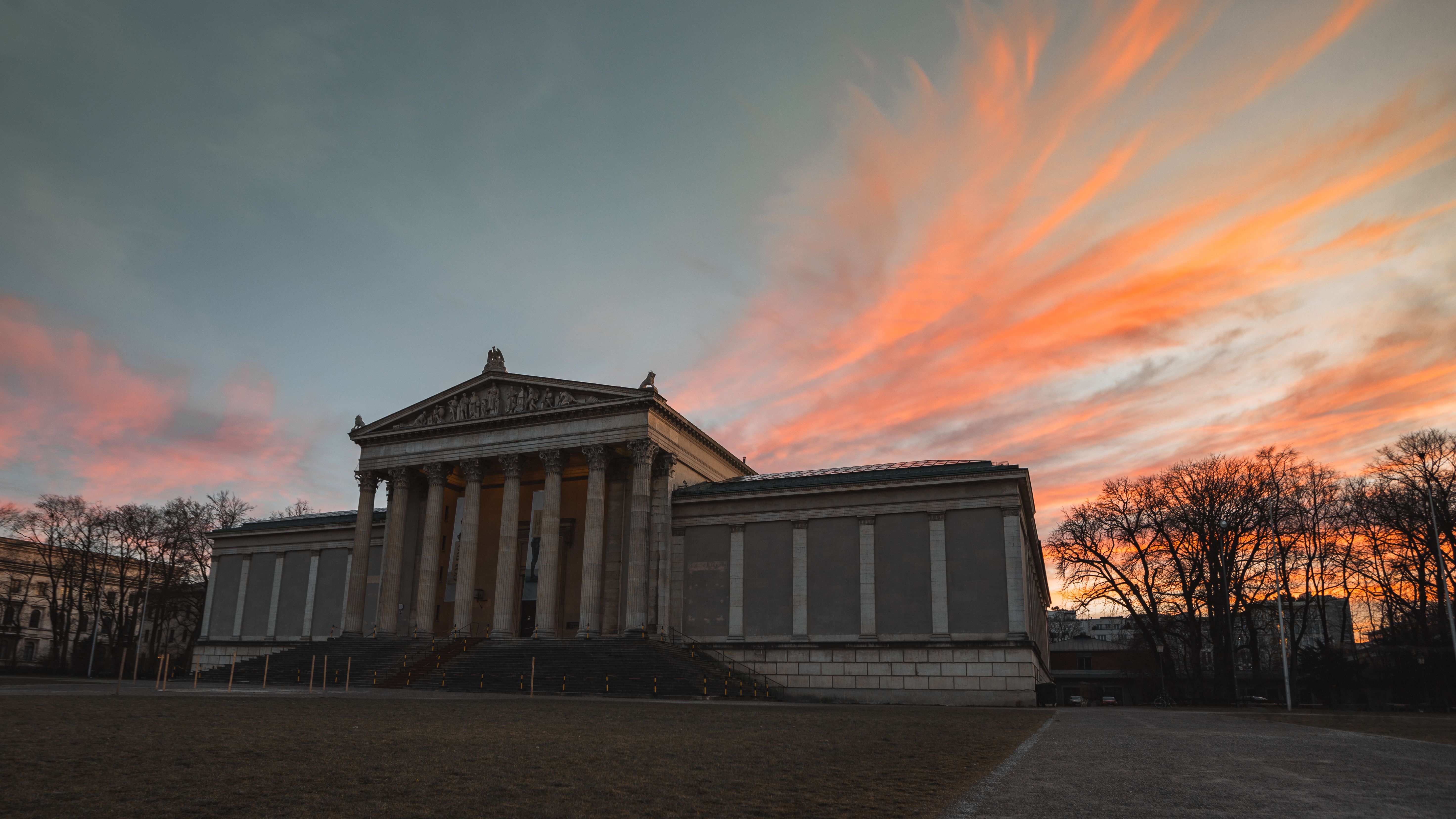 Sunset View of Propylaea in Munich, Germany · Free Stock Photo