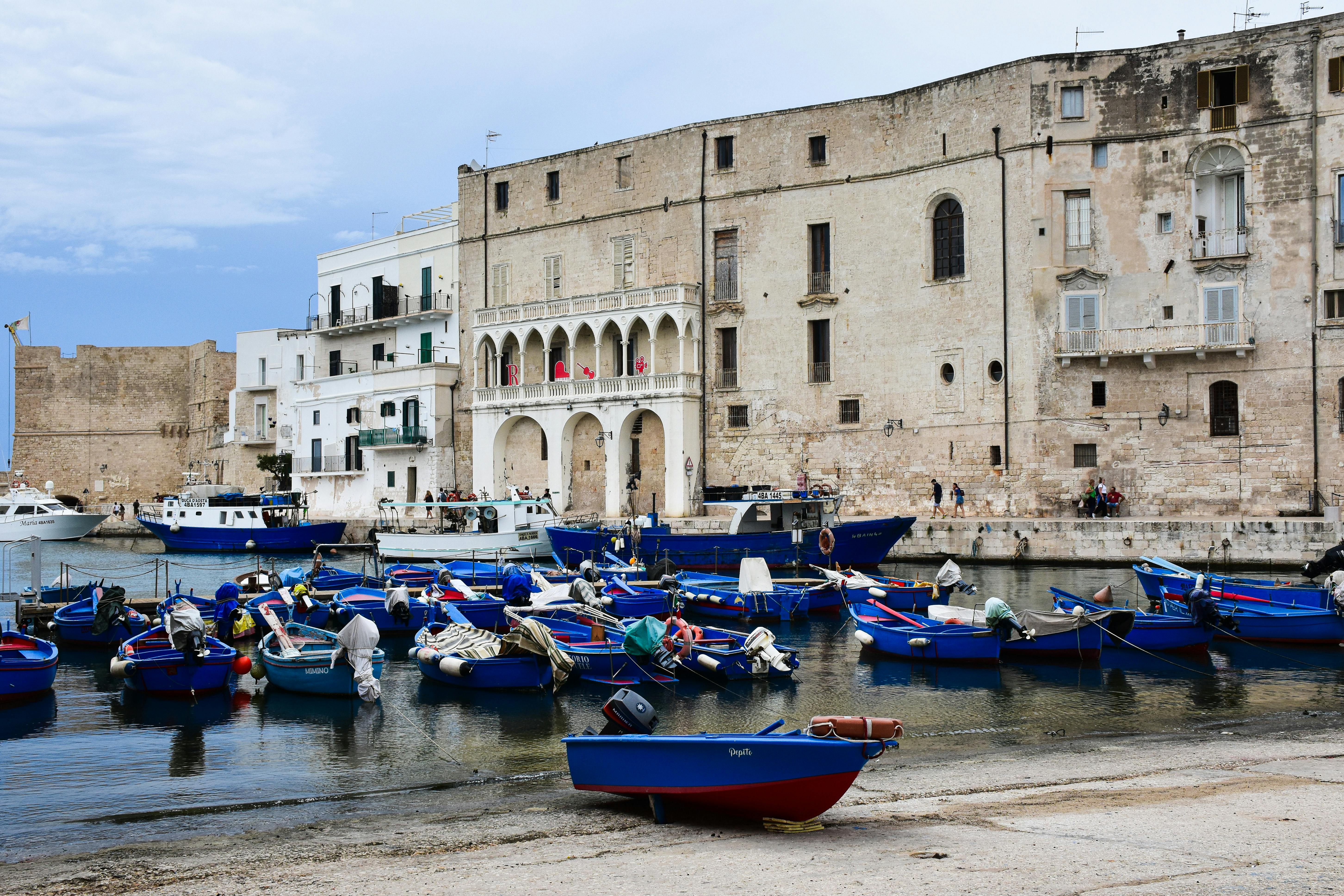 Charming Harbor Scene in Monopoli, Apulia, Italy · Free Stock Photo