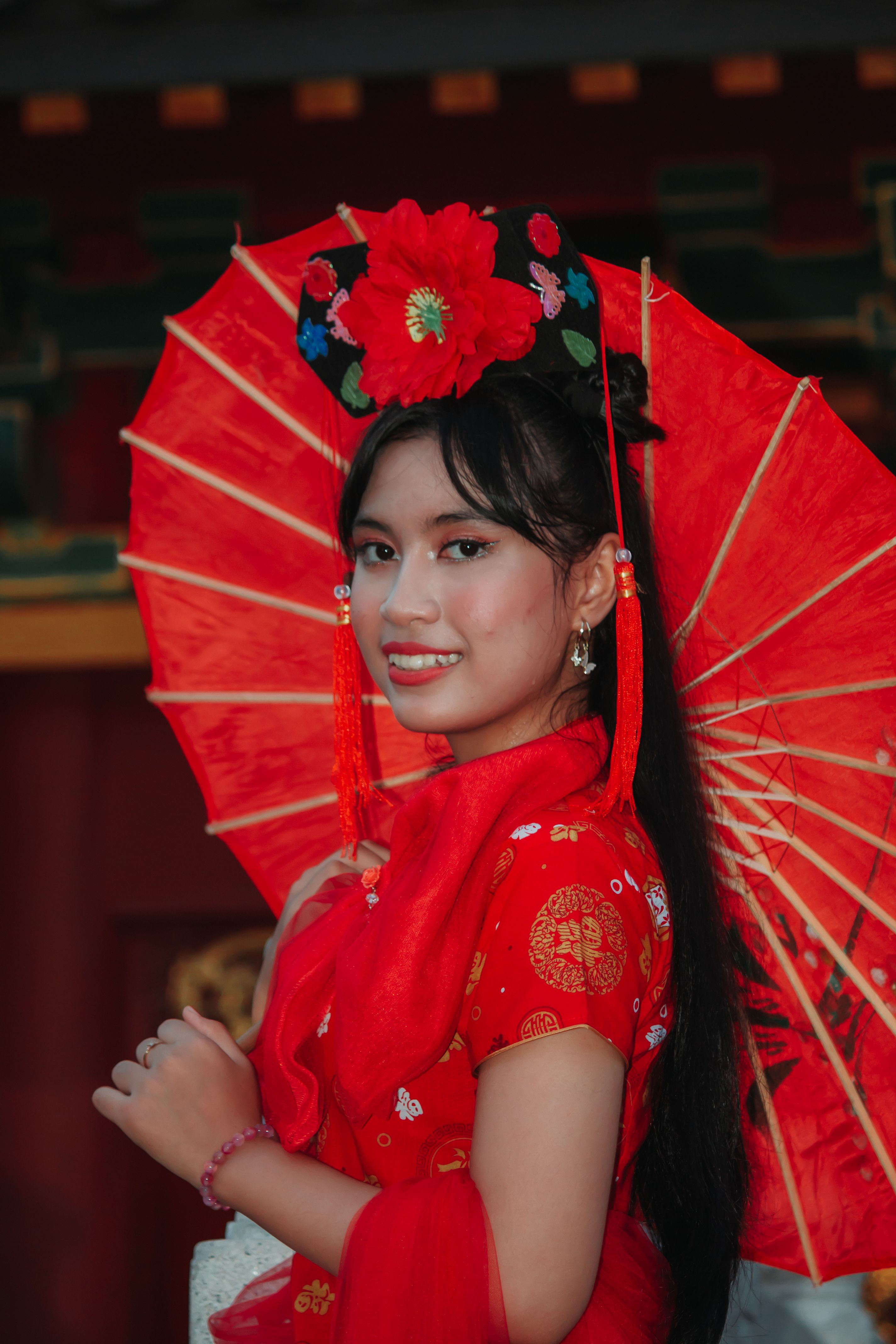 Traditional Indonesian Costume Portrait with Red Umbrella · Free Stock ...