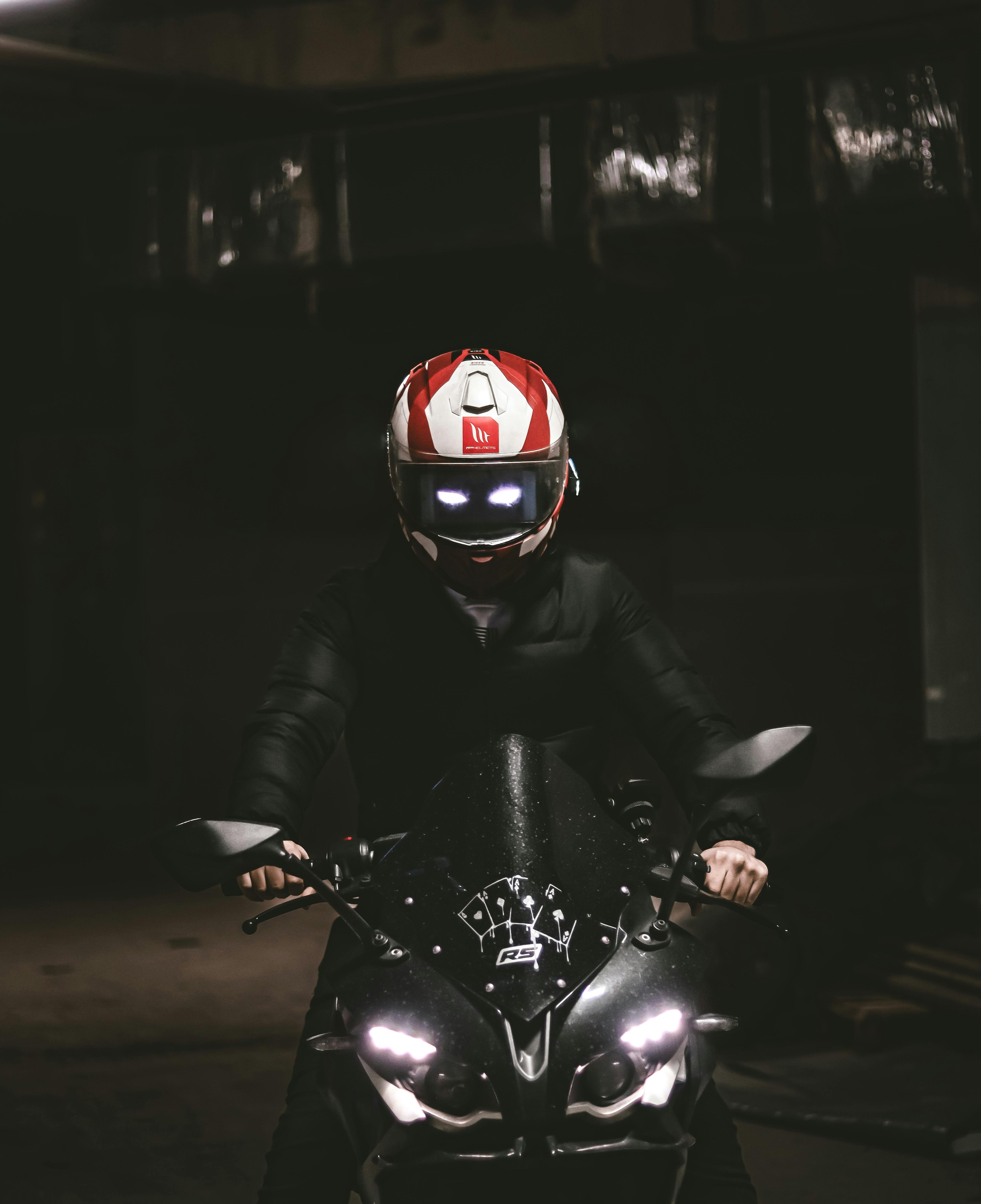 Engine Lights Photos, Download The BEST Free Engine Lights Stock Photos ...