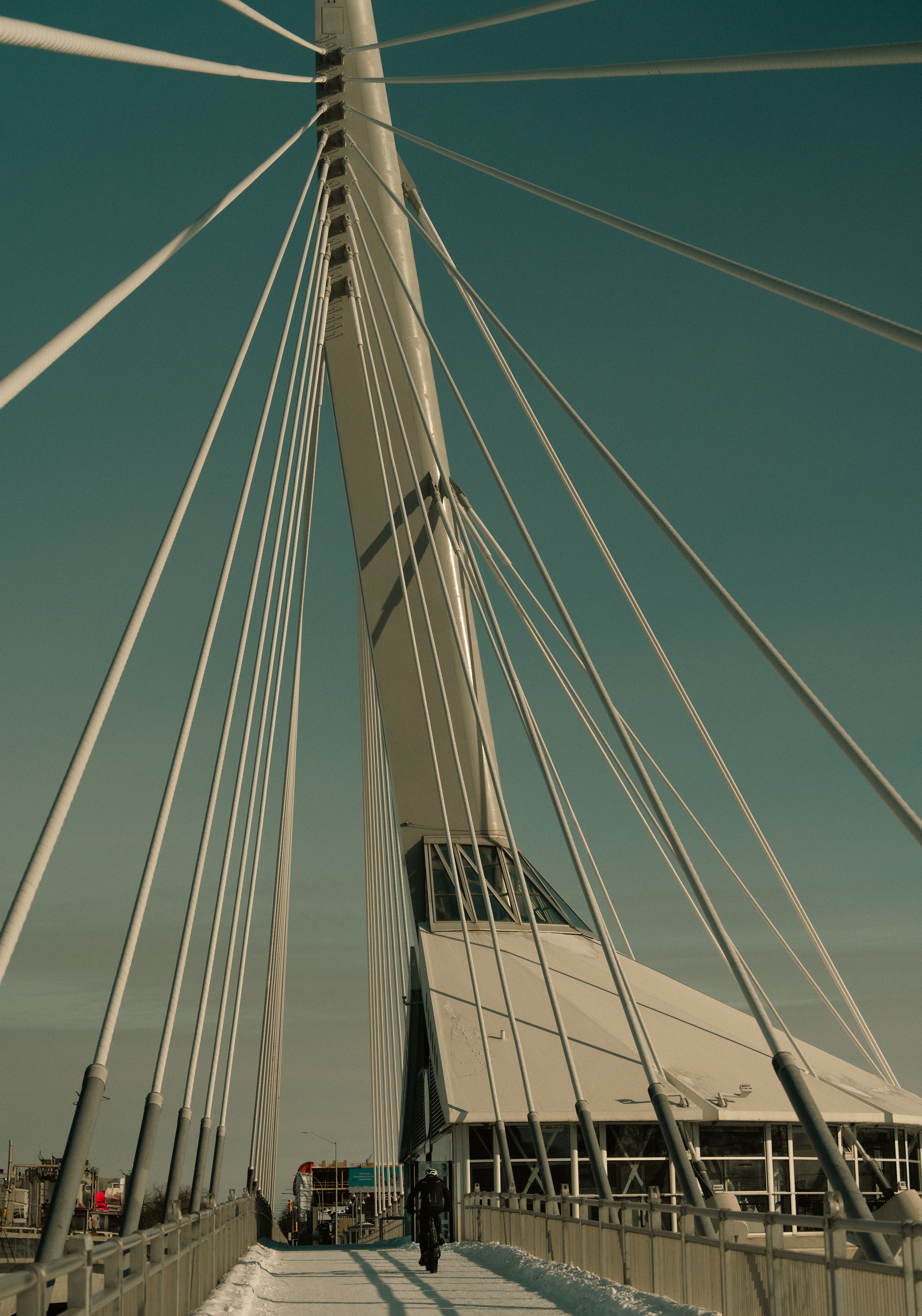 Modern Architecture of Esplanade Riel Bridge · Free Stock Photo