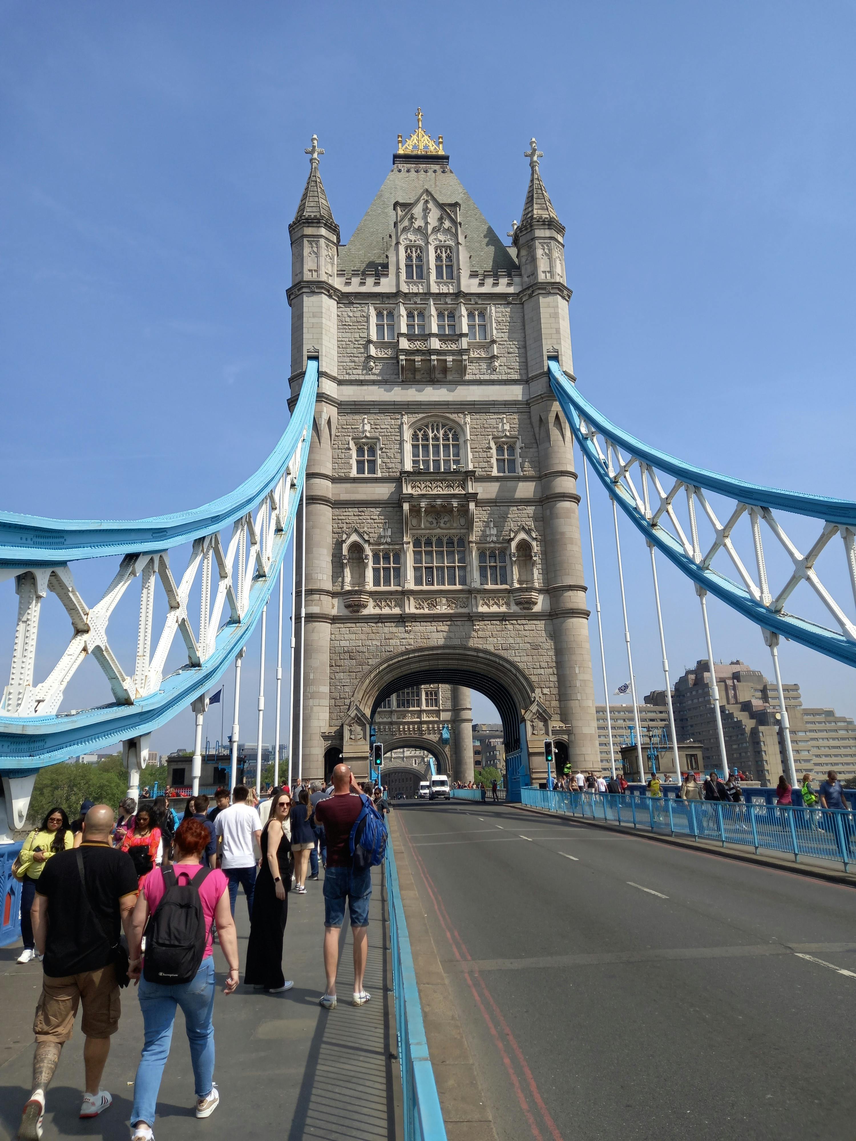 Uk People Photos, Download The BEST Free Uk People Stock Photos & HD Images