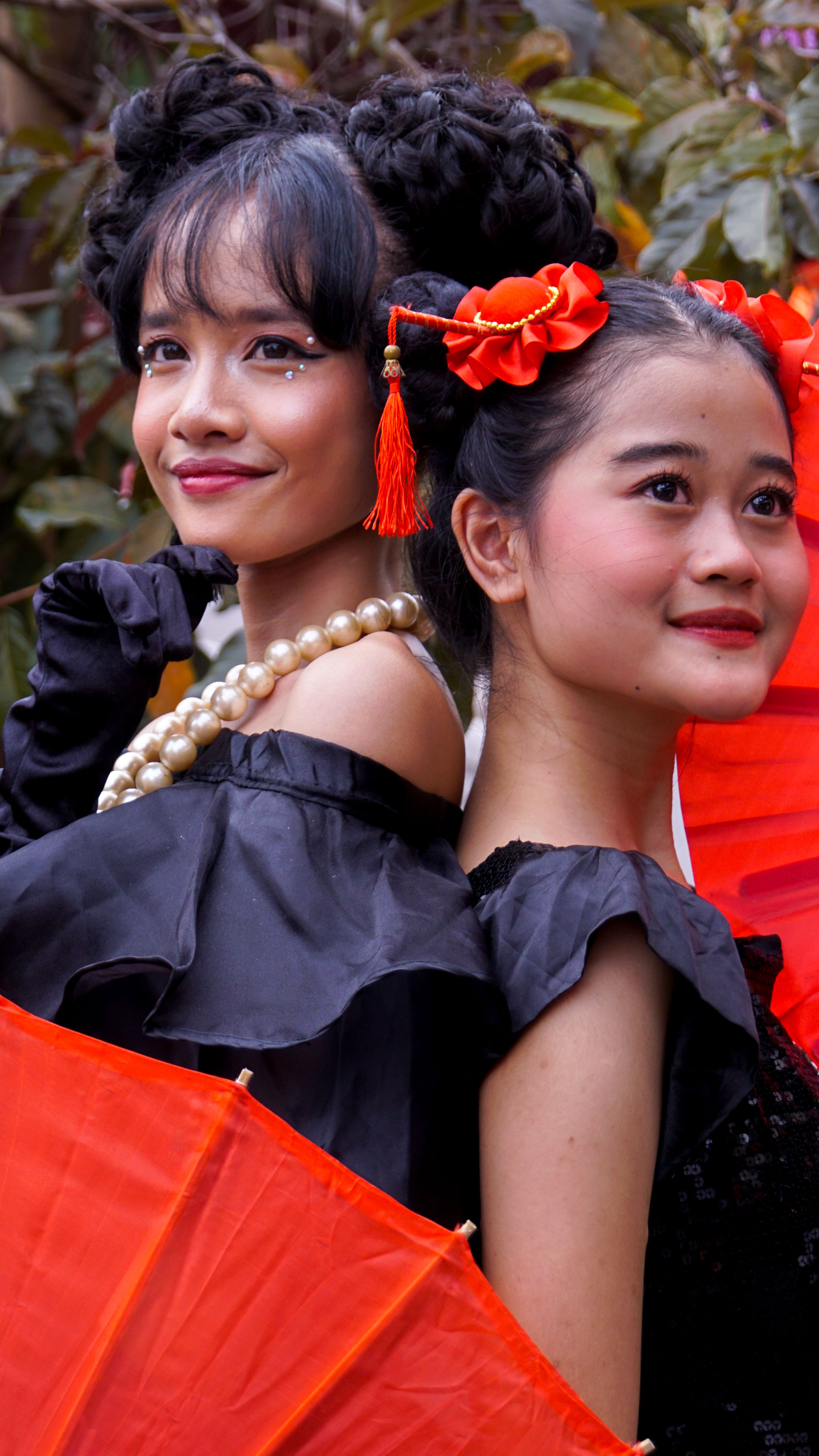 Elegant Cultural Portrait with Asian Models · Free Stock Photo