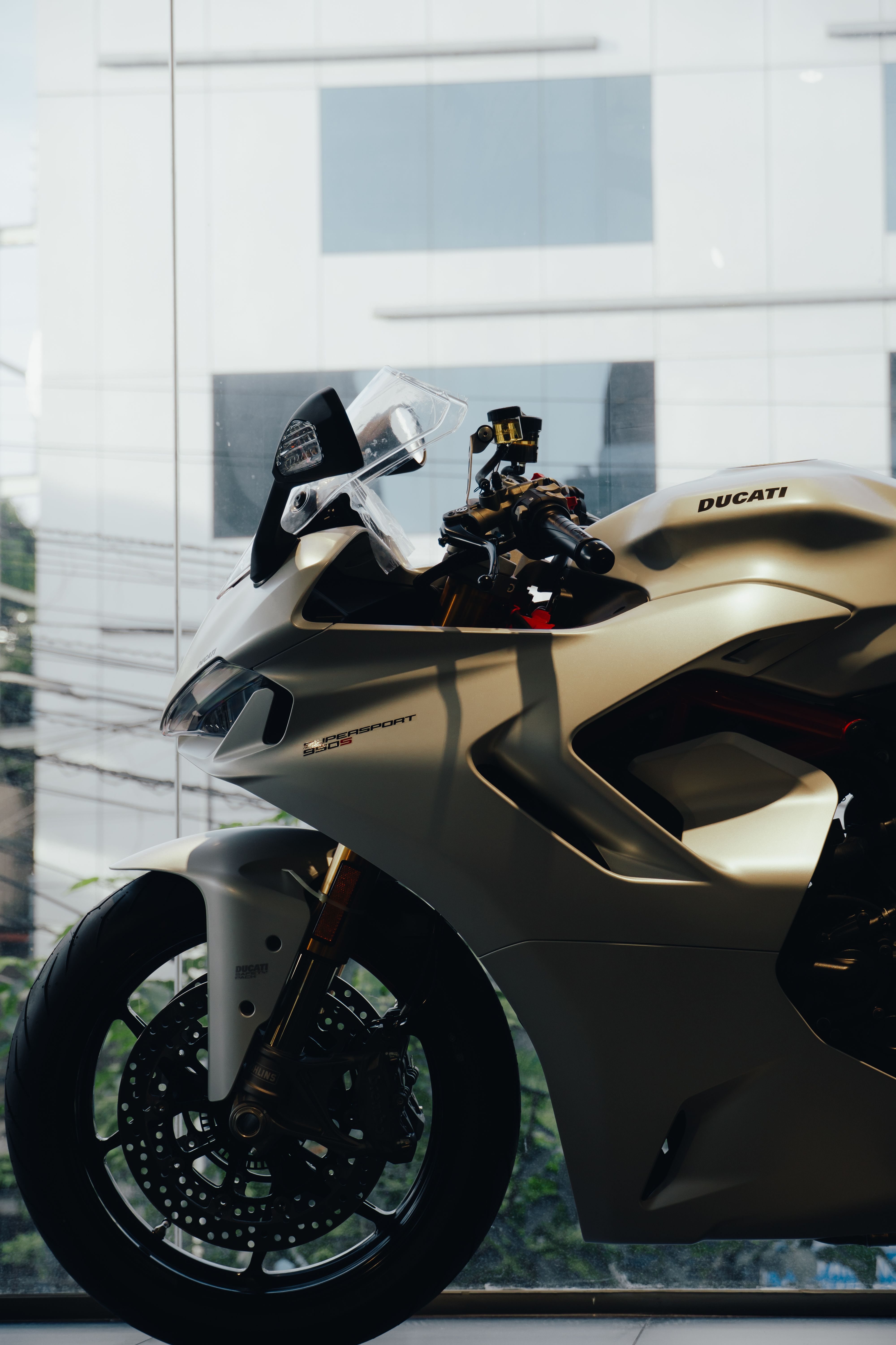 Sleek Ducati Motorcycle Display in Bengaluru · Free Stock Photo