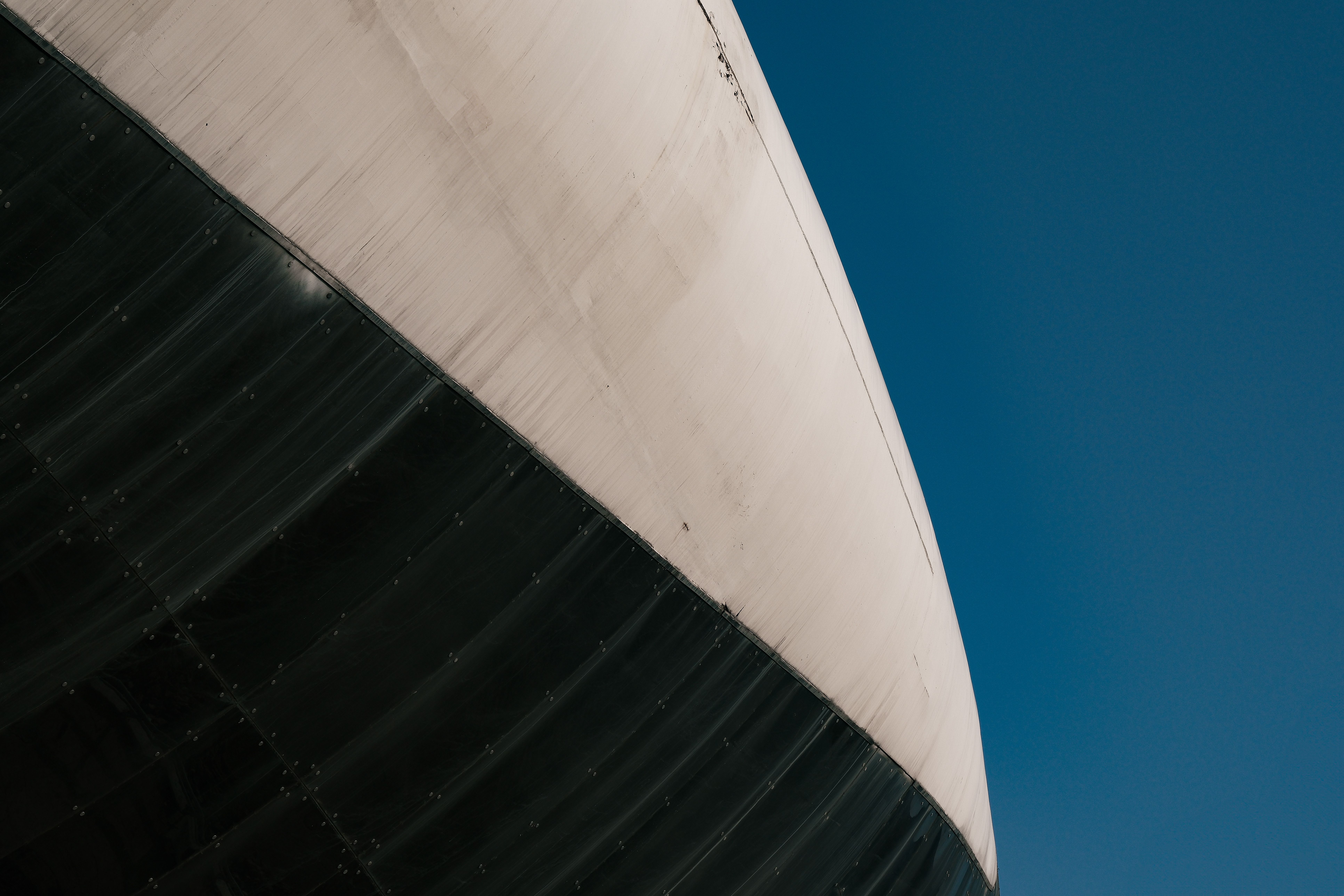 Abstract Blue Sky Architectural Structure · Free Stock Photo