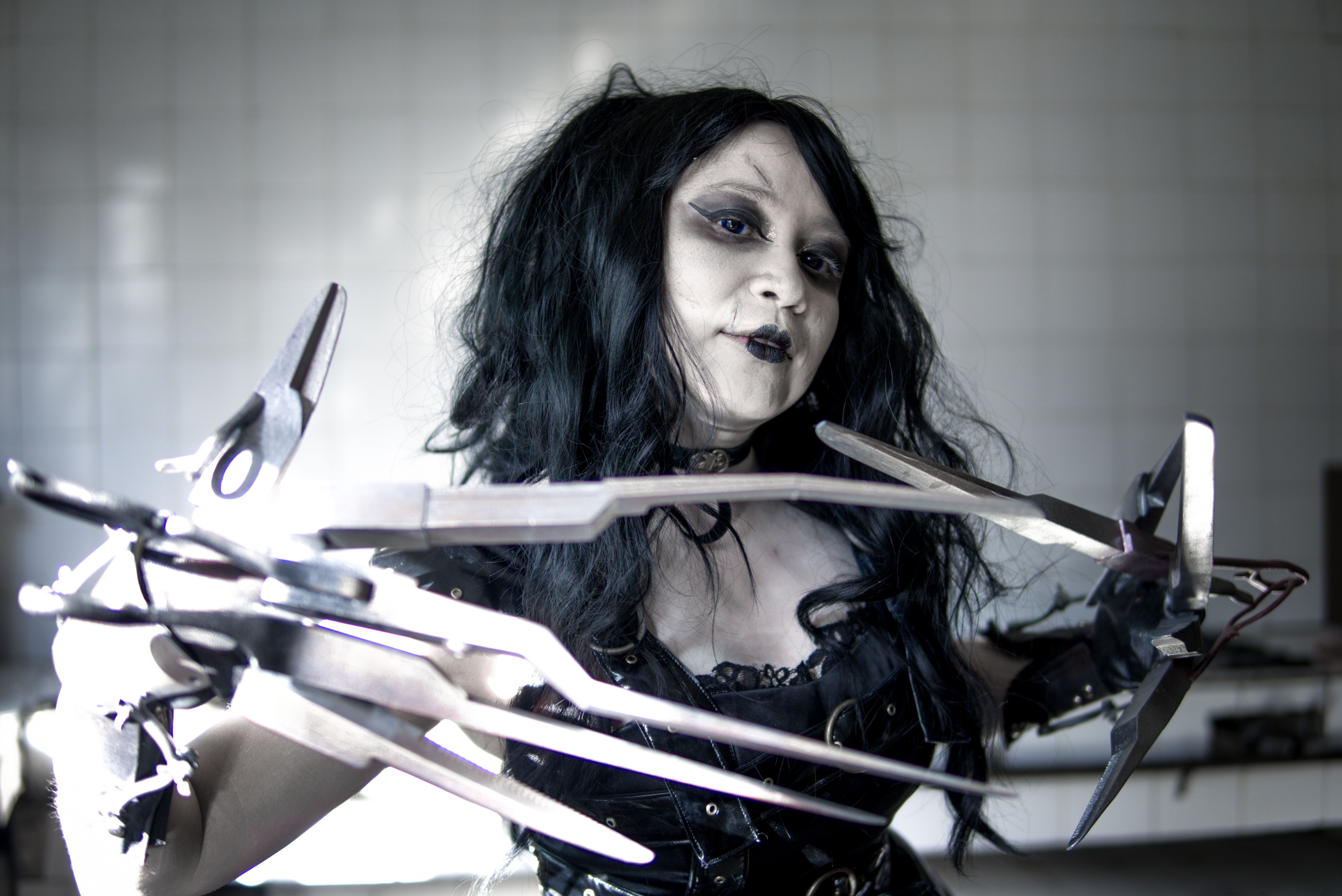 Gothic Cosplay with Scissorhands Theme · Free Stock Photo