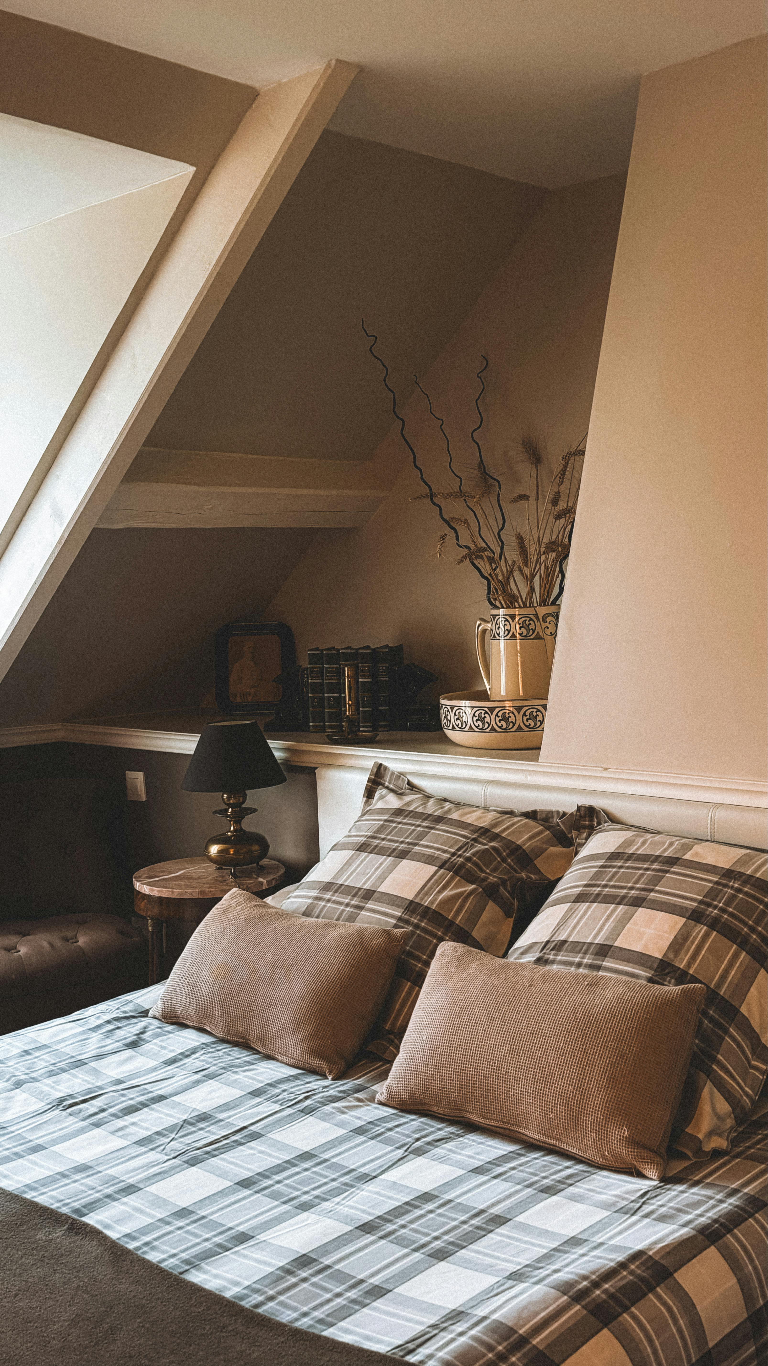 Cozy Attic Bedroom with Boho Decor in Andorra · Free Stock Photo