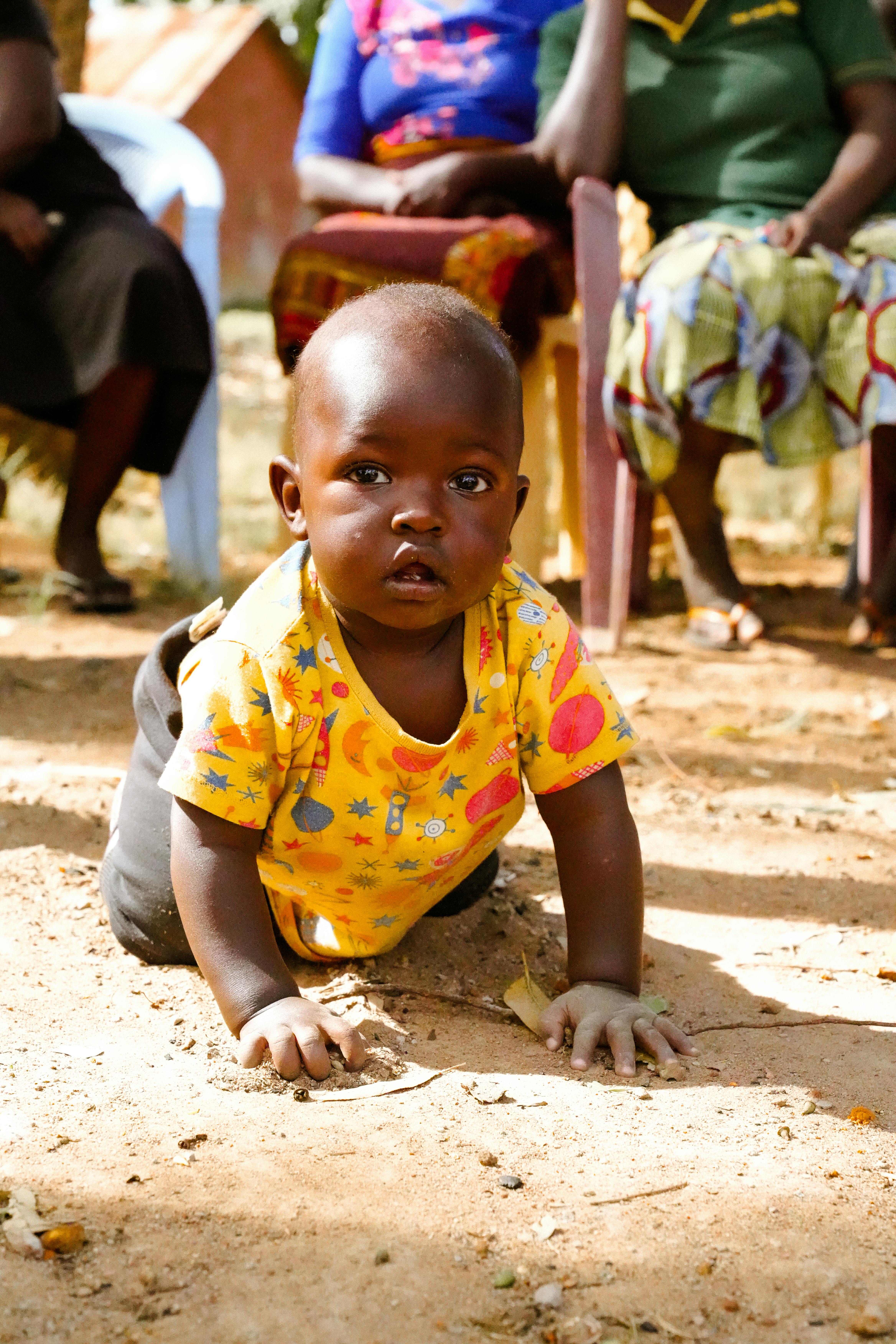 Crawling Baby African Photos, Download The BEST Free Crawling Baby ...
