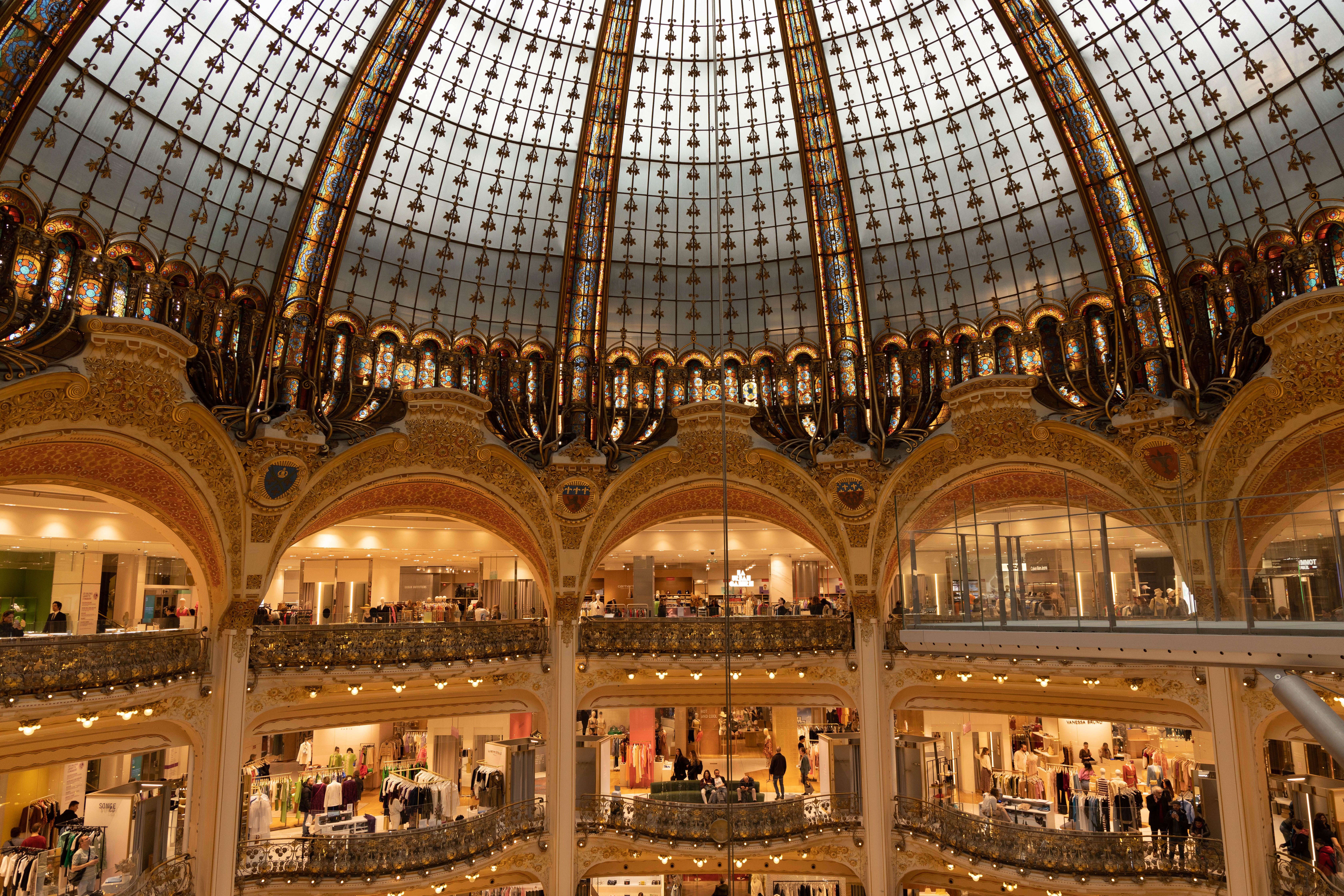 Malls Basements Photos, Download The BEST Free Malls Basements Stock ...